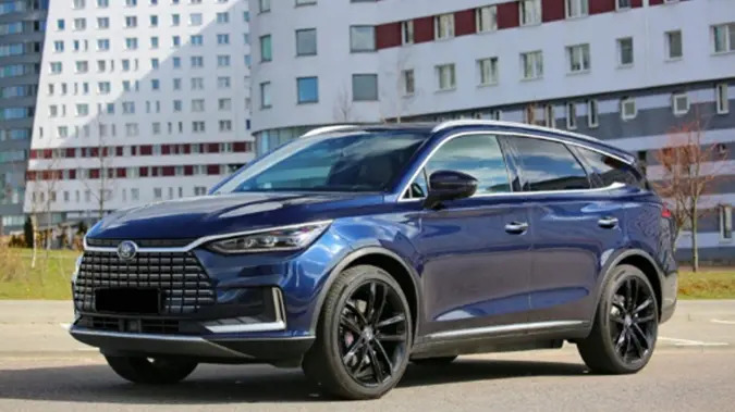 Ukraine's Automotive Market in April 2024 | AutoCango Blog