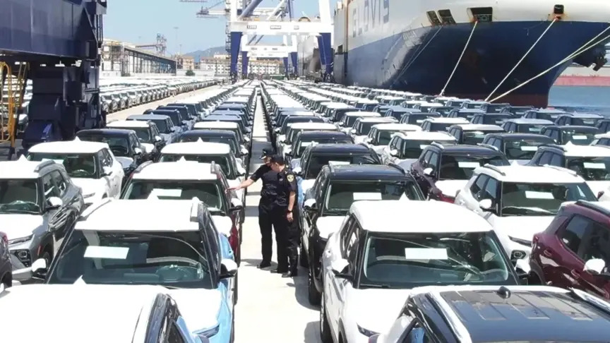 China's New Energy Vehicle Export Surge: Overcoming Logistical ...