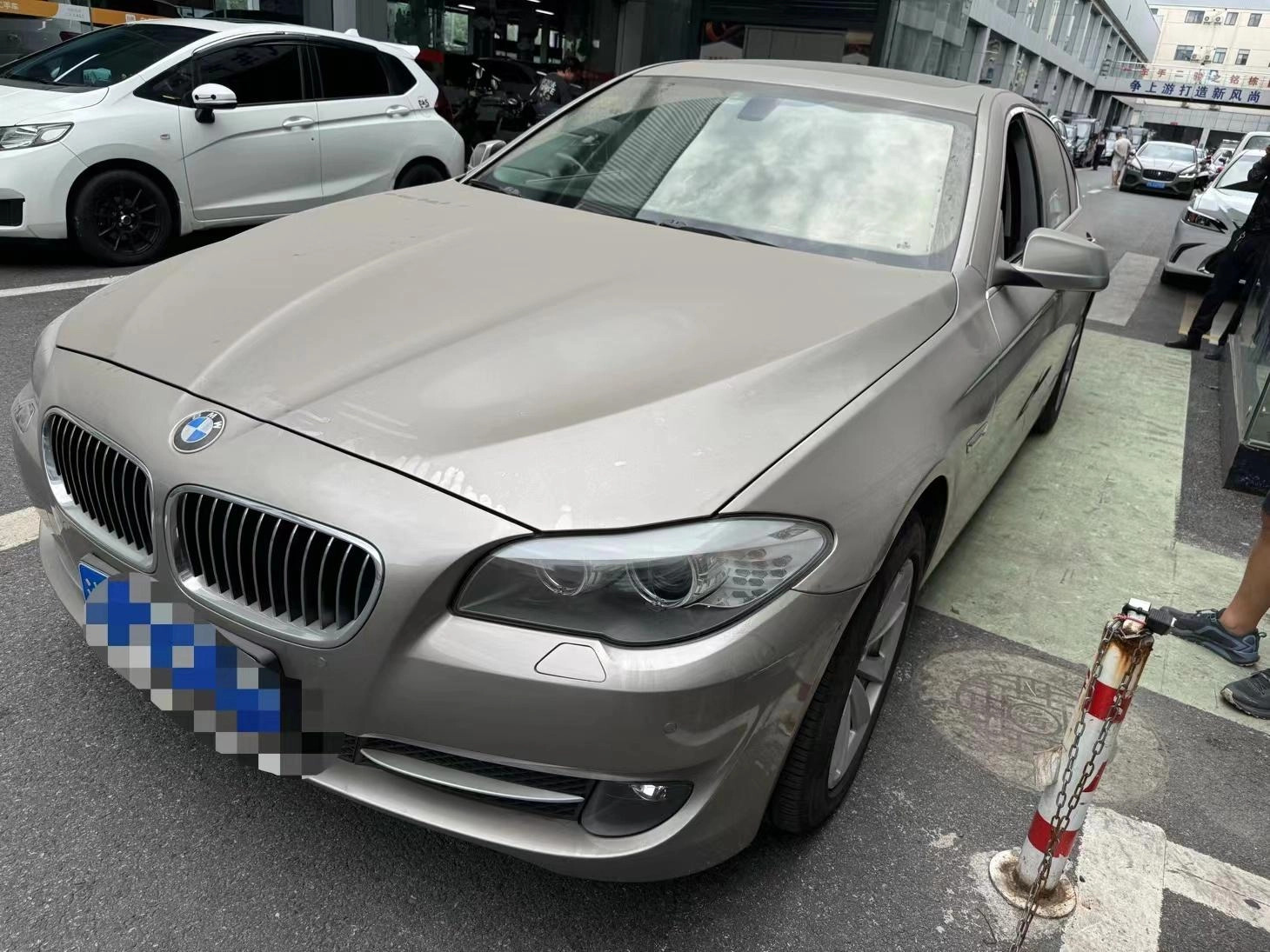 Luxurious BMW 525li Deluxe Edition 2013 - 2.0T Engine, Brown Color, Available in Shanghai ...
