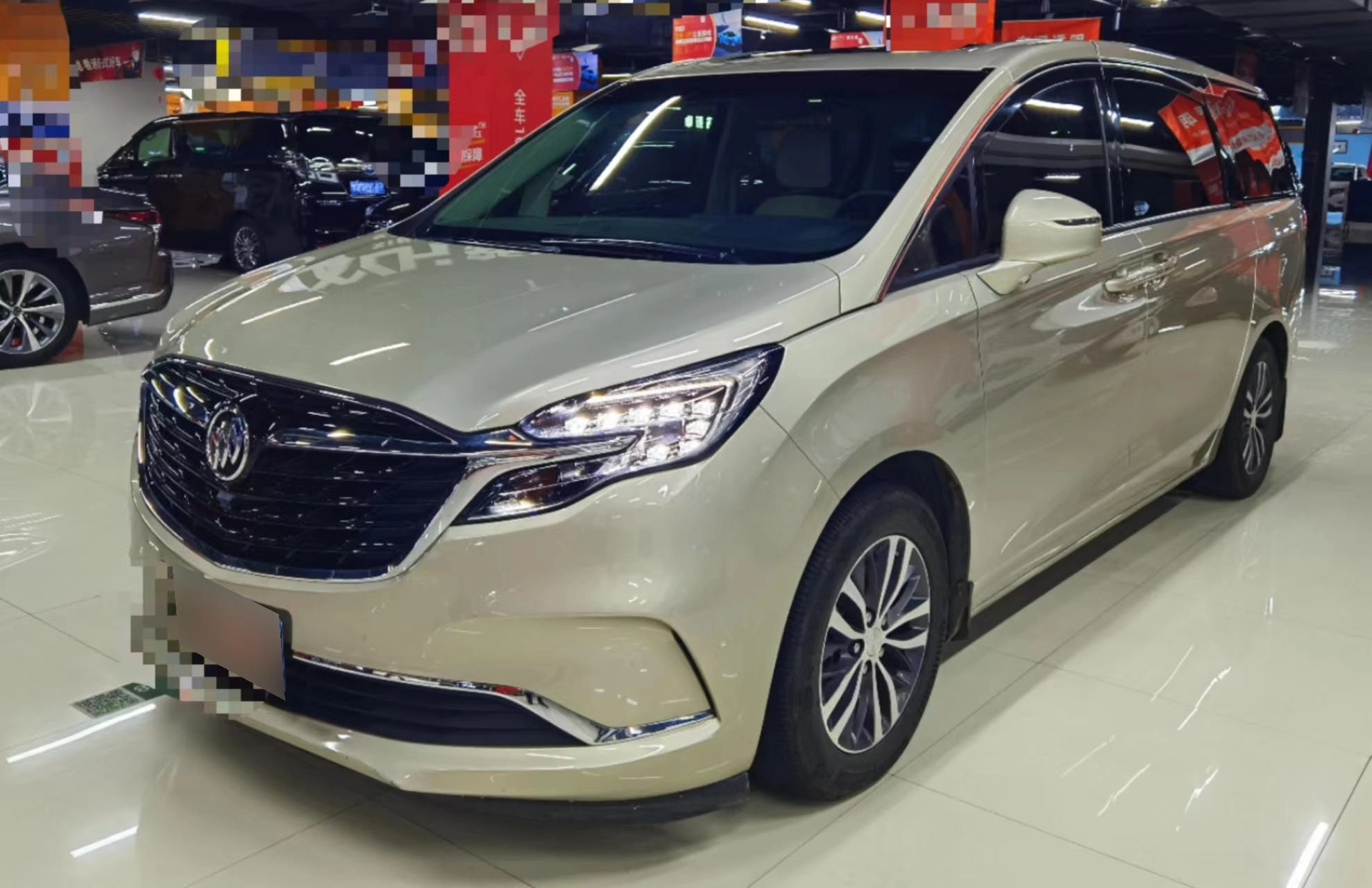 Luxurious Buick GL8 ES Land Prestige 635T - 2021 Model, Low Mileage ...
