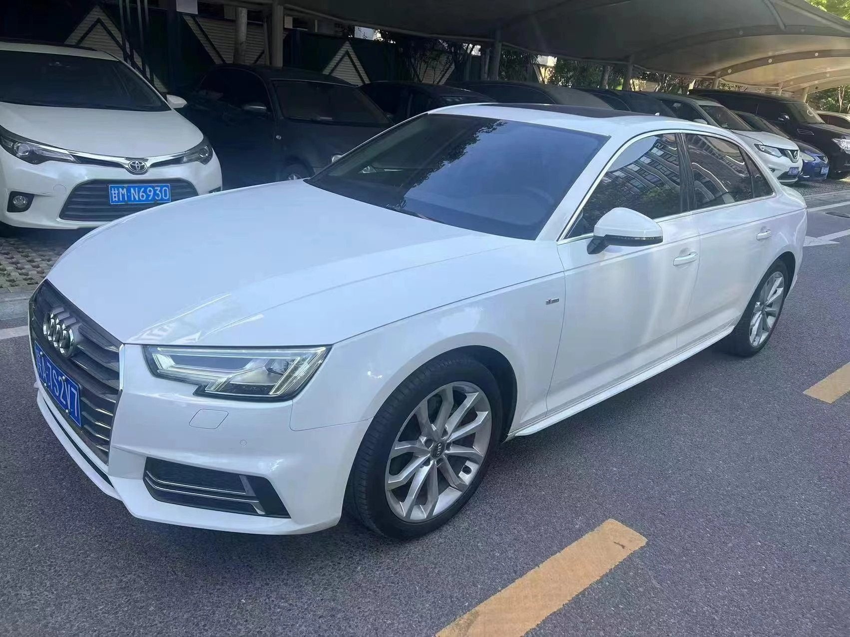 2018 Audi A4L Fashion - White, 2.0T Engine, Panoramic Sunroof - Comprar e Importar Coches Chinos ...