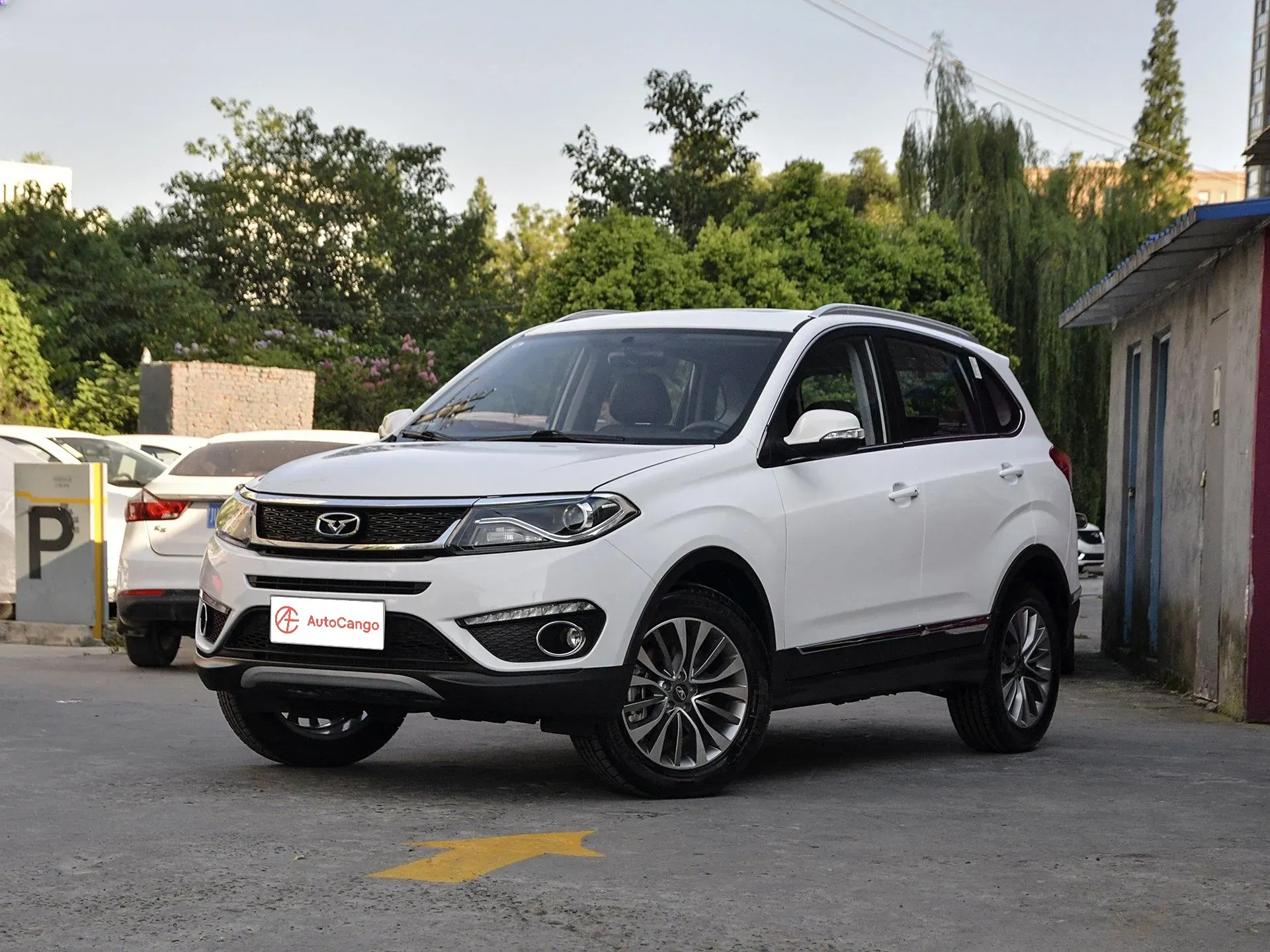 2019 KaiYi X5 1.5T 152HP L4 CVT MSRP 104900 Specs and Details | AutoCango Multilingual Car Specs ...