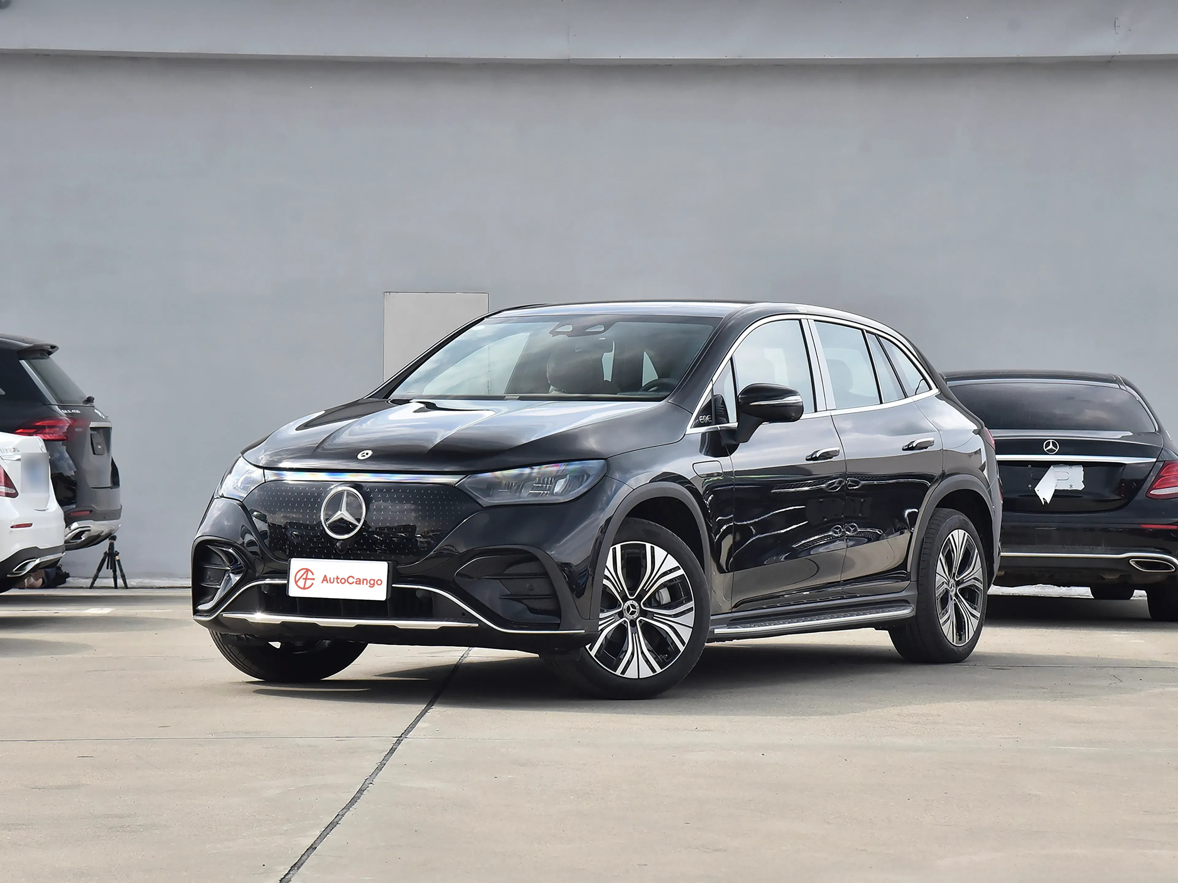 Especificaciones y Detalles de Mercedes-Benz EQE SUV 2023 Mercedes-Benz EQE SUV BEV 96.1KWH ...