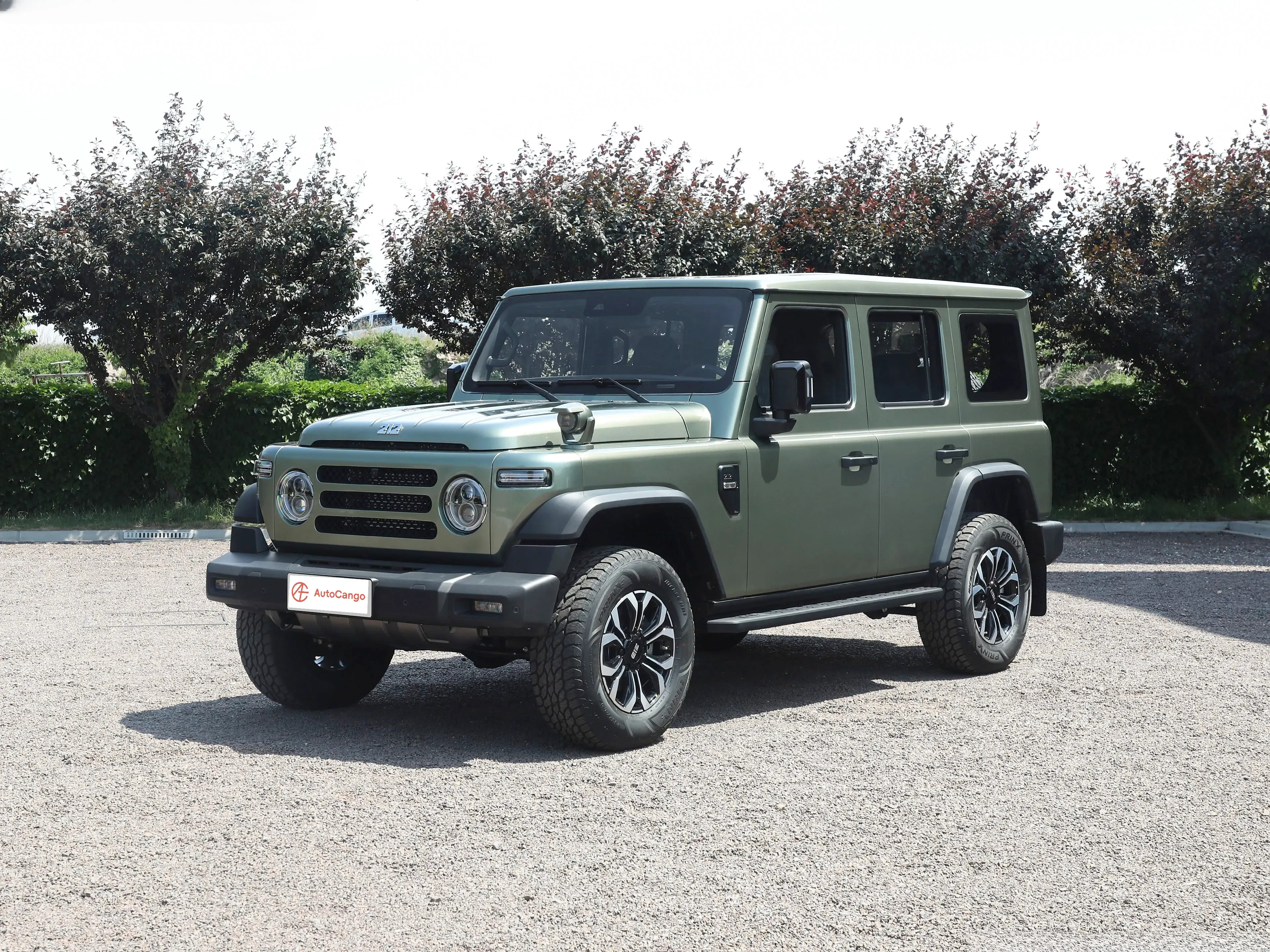 Especificaciones y Detalles de 212 212 T01 2025 212 212 T01 2.0T 170HP L4 8AT MSRP165900 ...