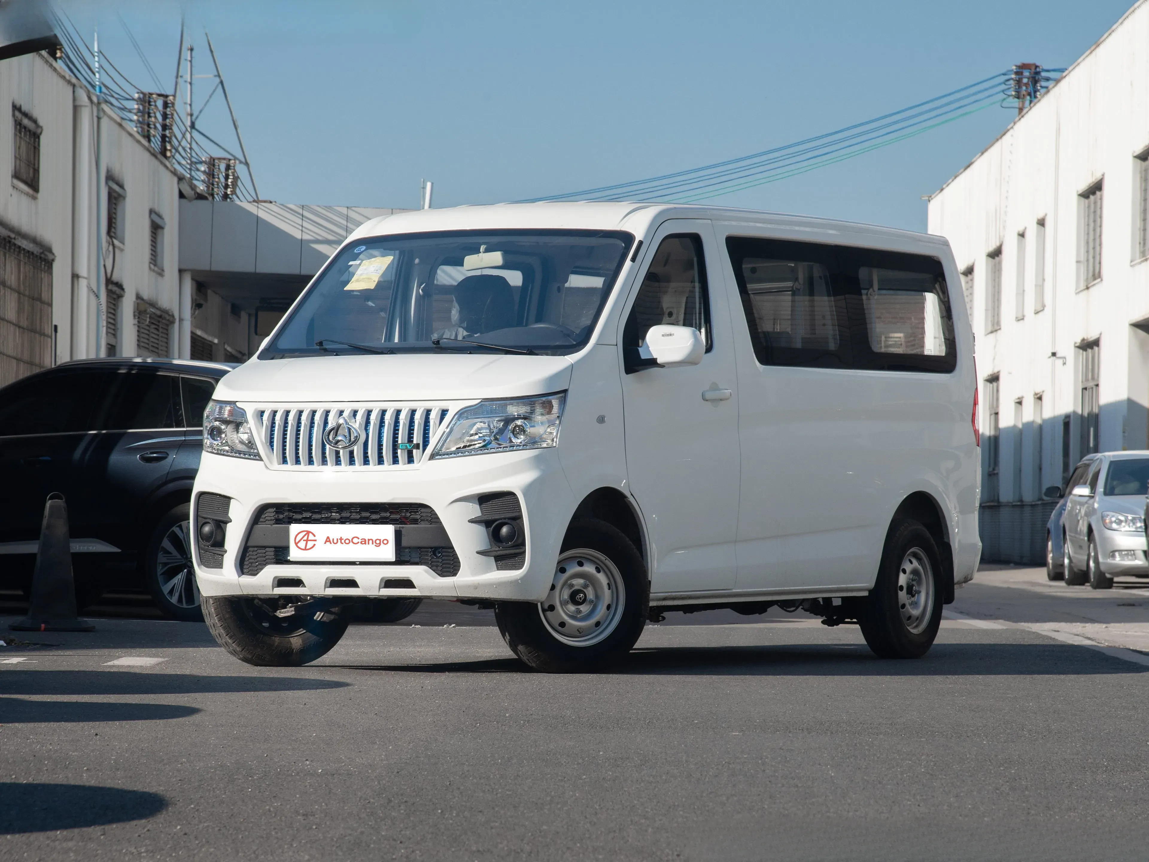 2022 ChangAn Kaicene RuiXing EM60 BEV 41.86KWH MSRP 82900 Specs and ...