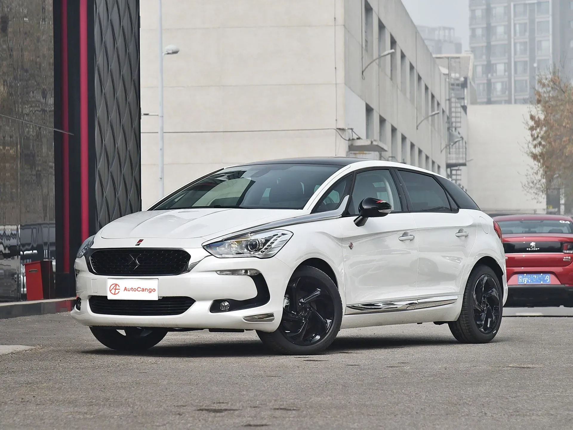 2014 DS 5 1.6T 200HP L4 6AT MSRP 305900 Specs and Details | AutoCango Multilingual Car Specs Library