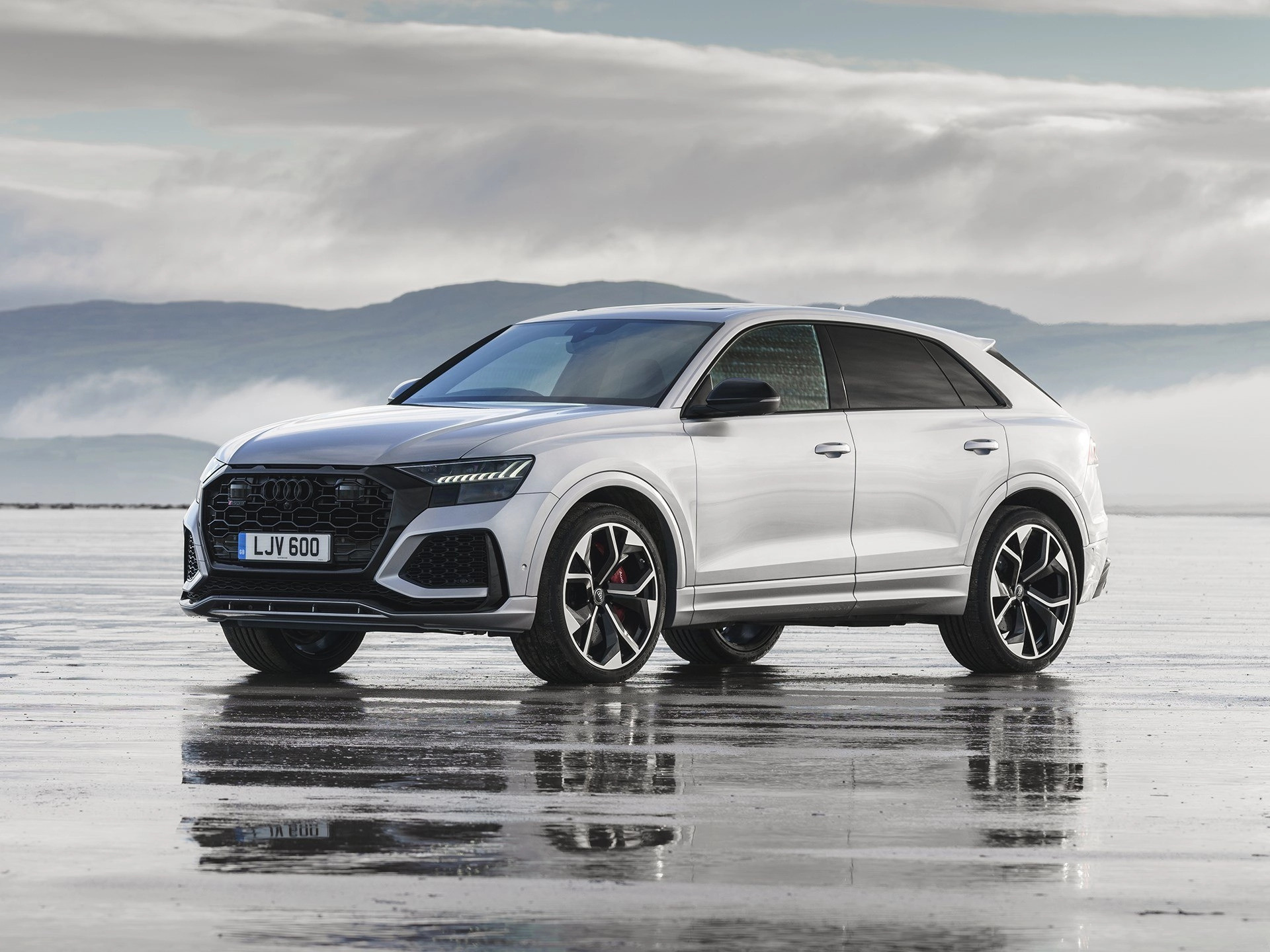 2021 Audi RS Q8 4.0T 600HP V8 8AT MSRP 1847400 Specs and Details | AutoCango Multilingual Car ...