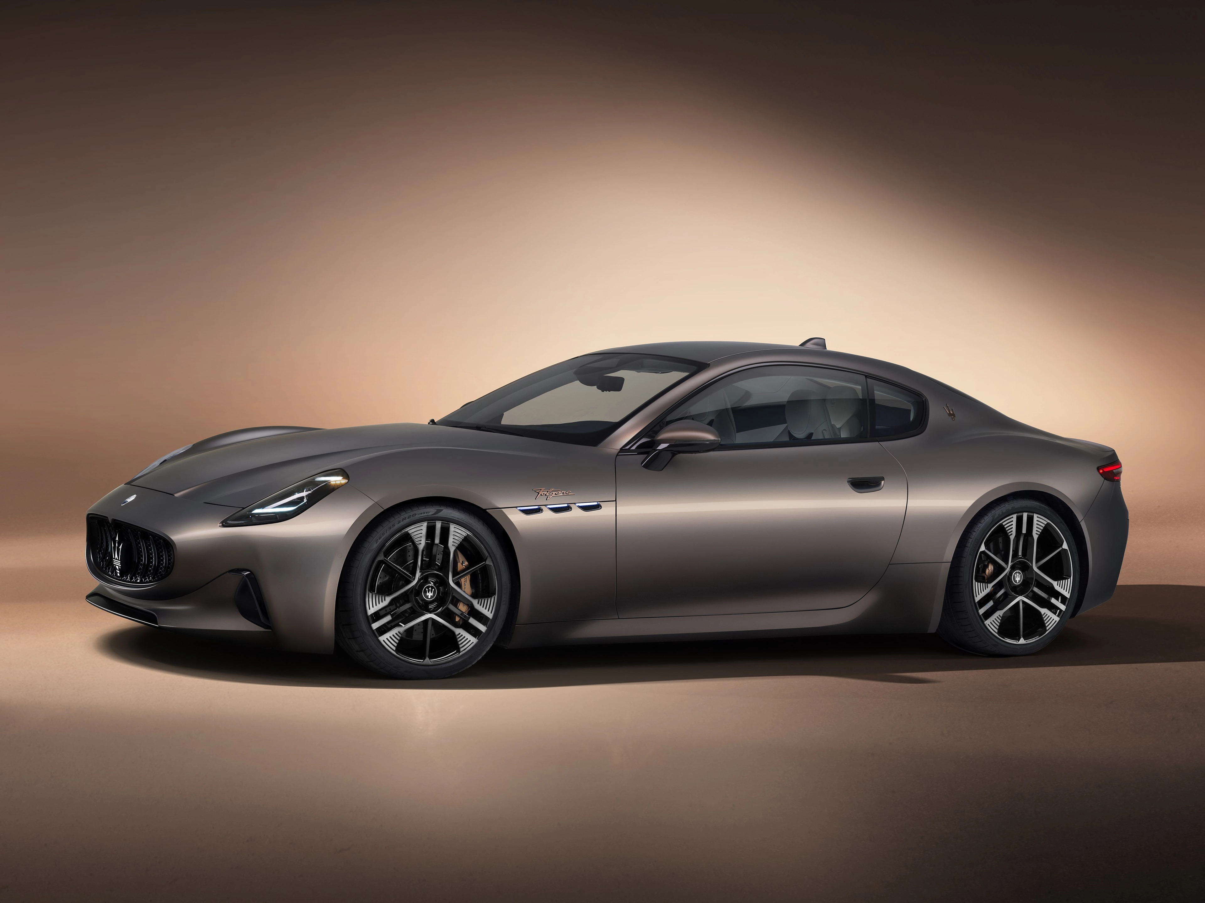 2023 Maserati GranTurismo EV BEV 92.1KWH MSRP 1988000 Specs and Details ...