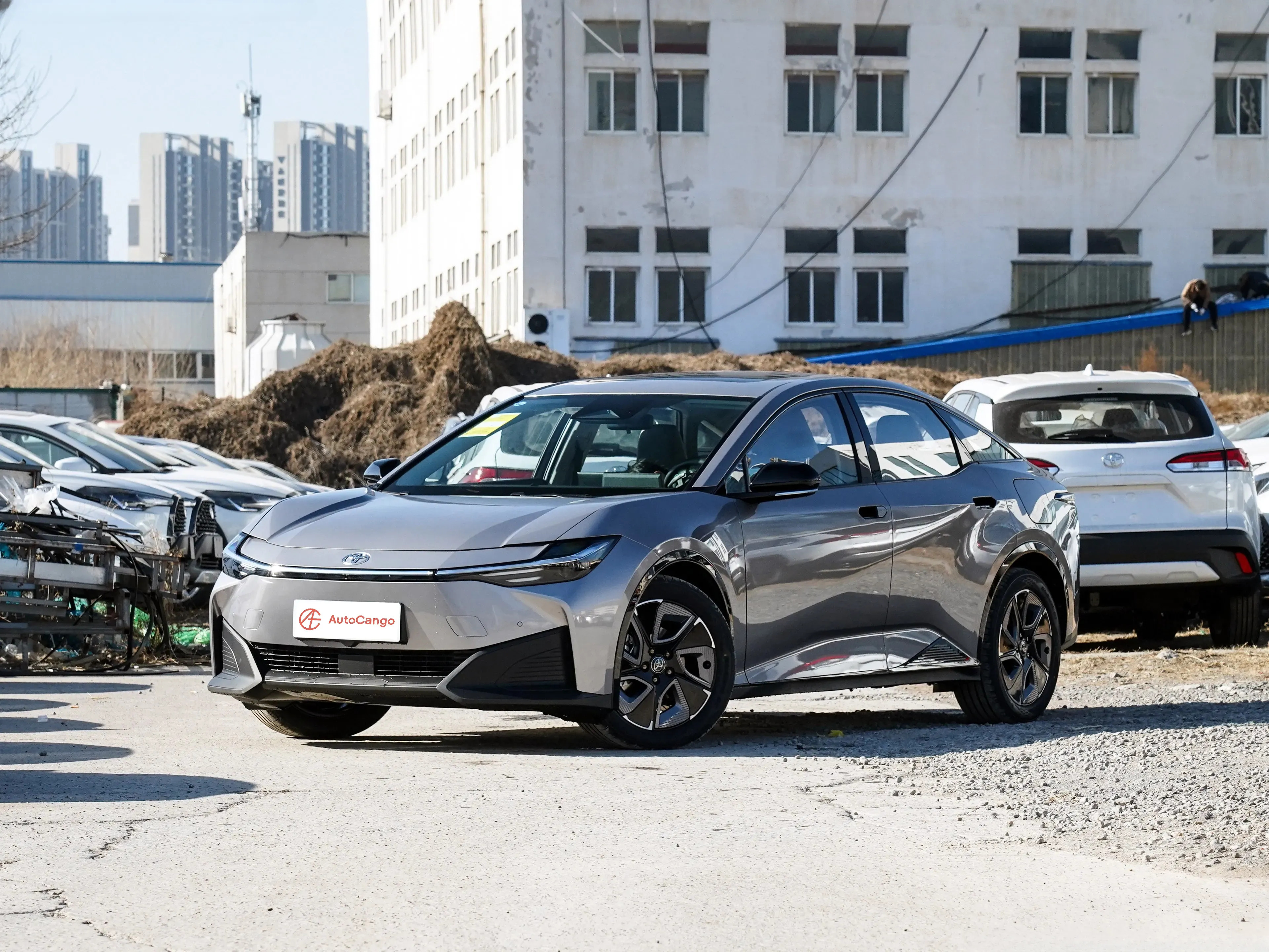 2024 Toyota bZ3 BEV 65.28KWH MSRP 189800 Specs and Details | AutoCango Multilingual Car Specs ...