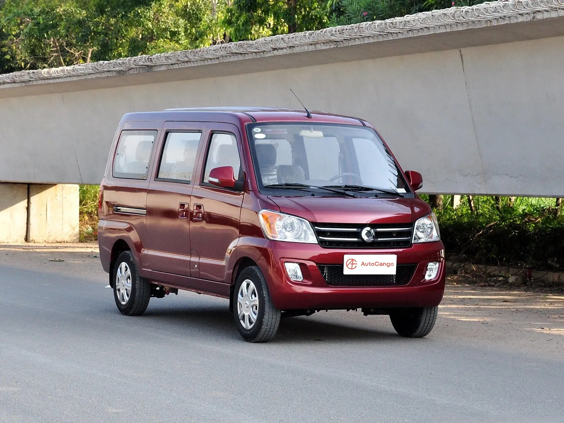 2012 Dongfeng JunFeng CV03 1.3L 88HP L4 5MT MSRP 42800 Specs and Details | AutoCango ...