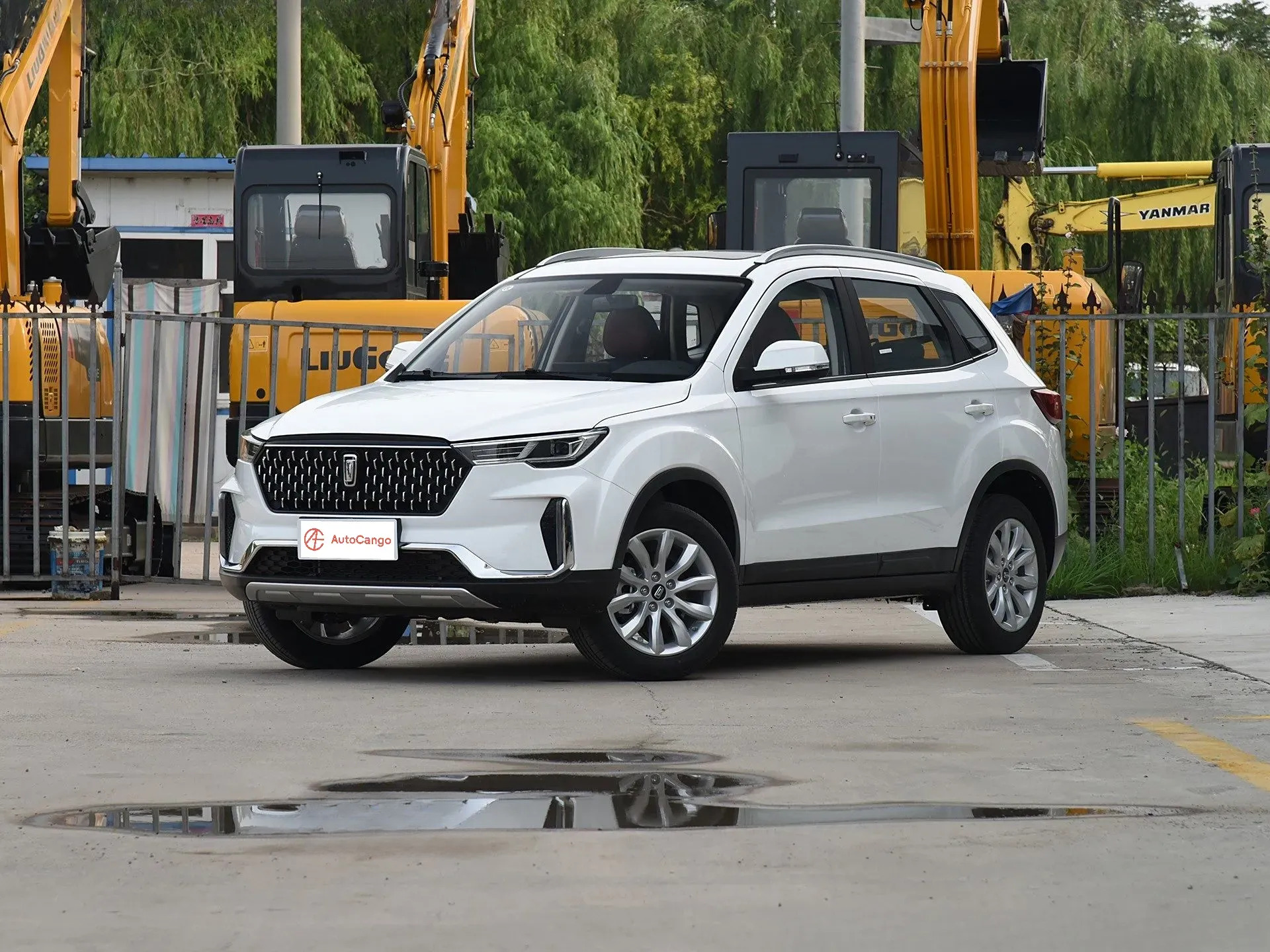 2019 Bestune T33 1.6L 114HP L4 5MT MSRP 78800 Specs and Details ...