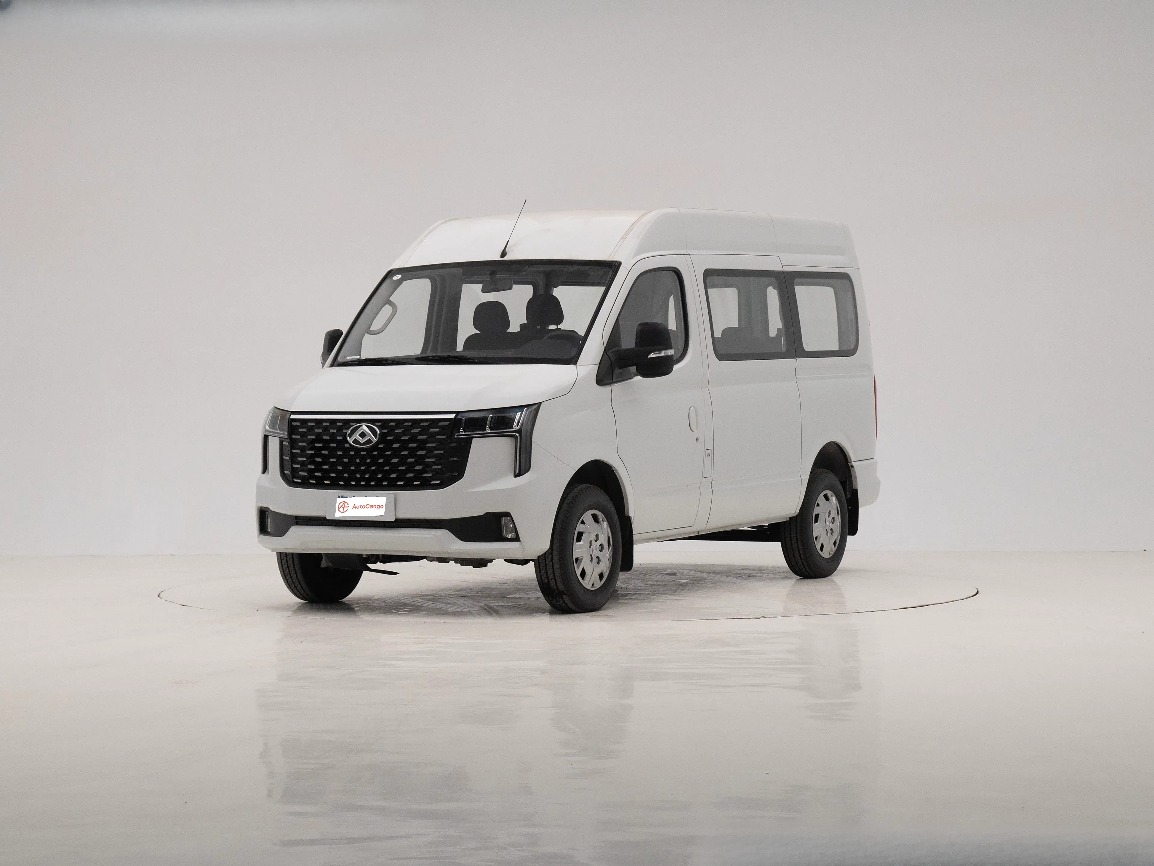 2025 MAXUS XinTu V80 2.0T 200HP L4 6MT MSRP 192800 Specs and Details | AutoCango Multilingual ...