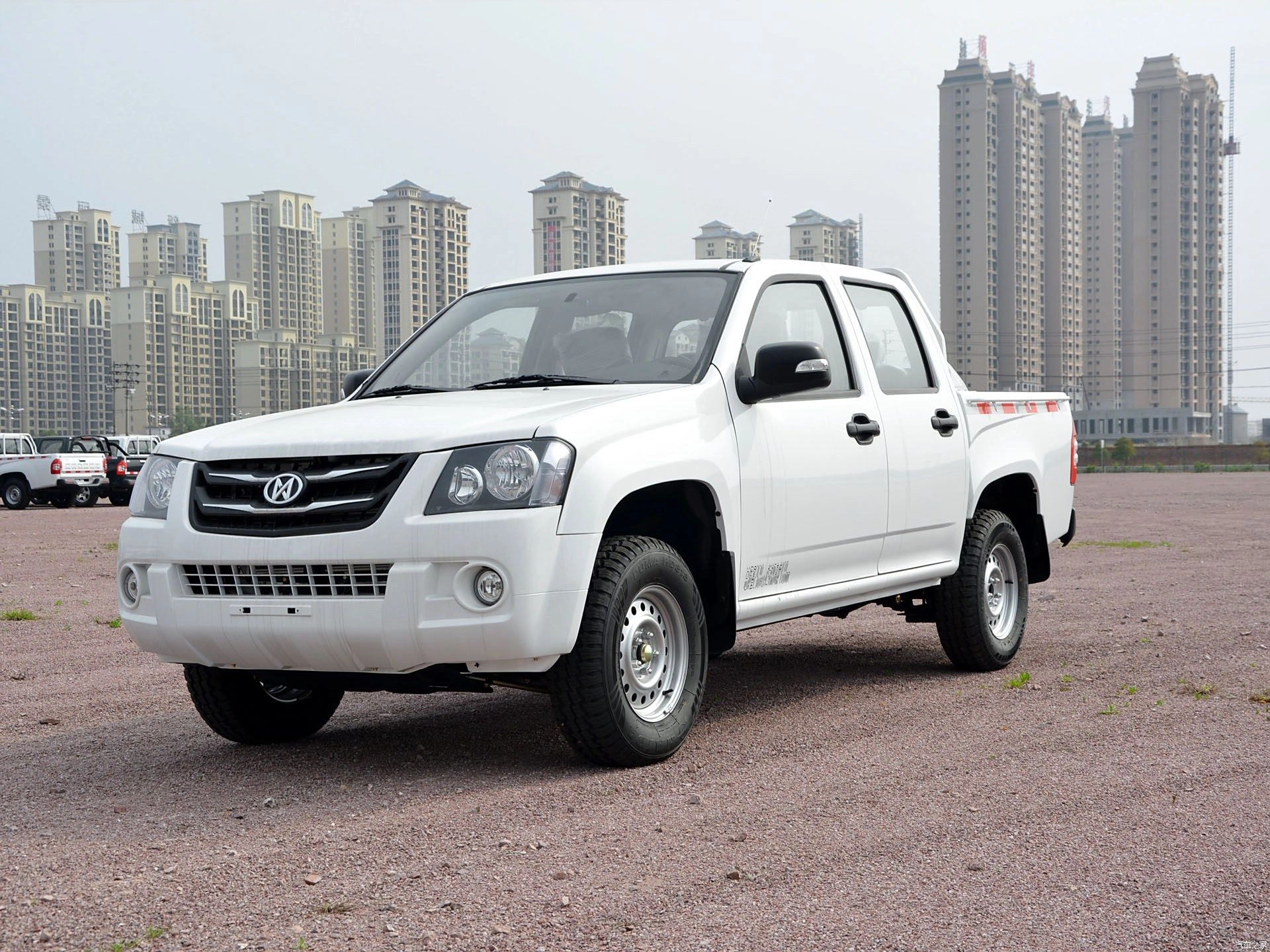 2016 JDMC T3 2.2L 103HP L4 5MT MSRP 62800 Specs and Details | AutoCango Multilingual Car Specs ...