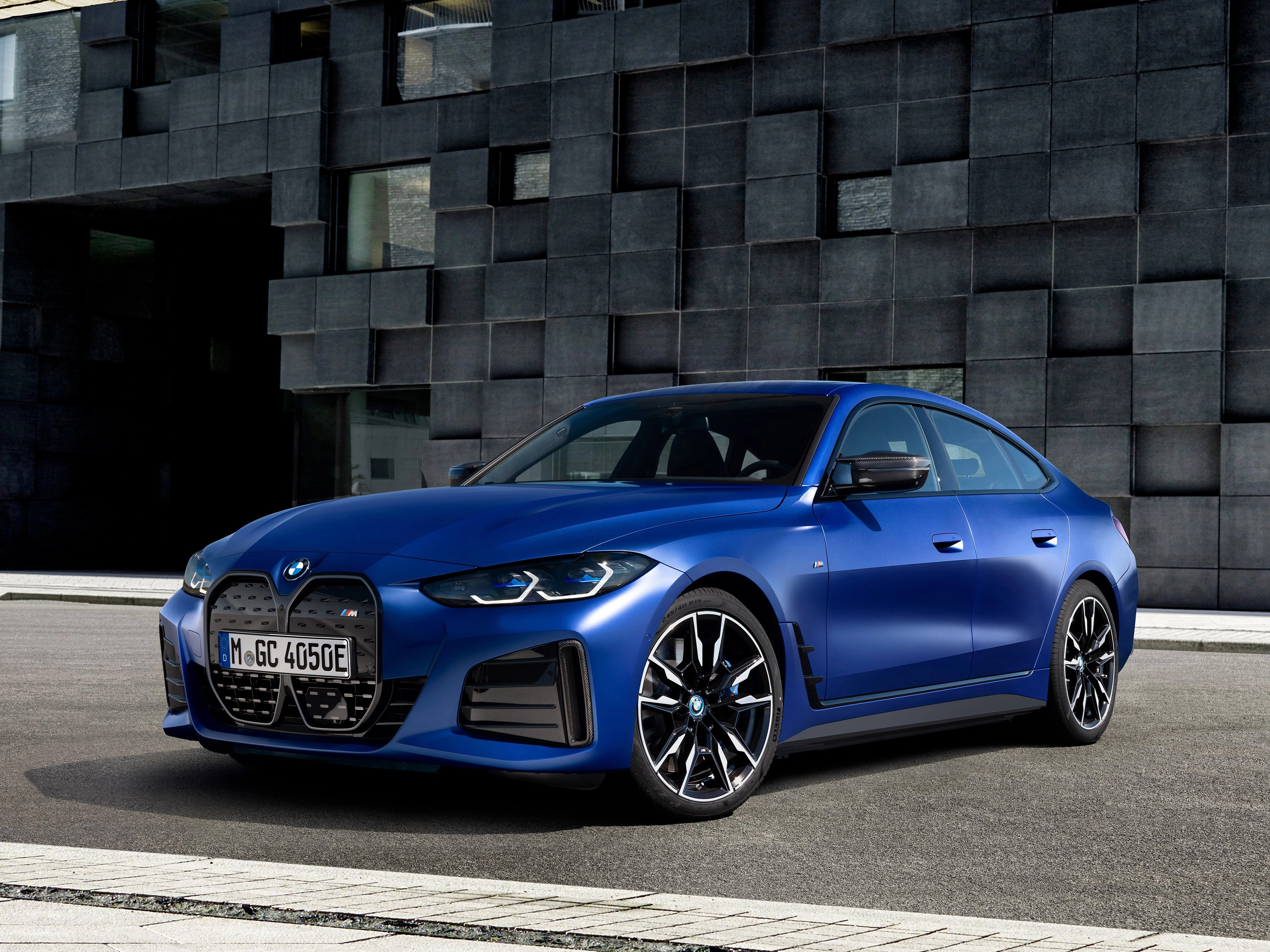 2025 BMW i4 BEV 83.9KWH MSRP 469900 Specs and Details | AutoCango ...