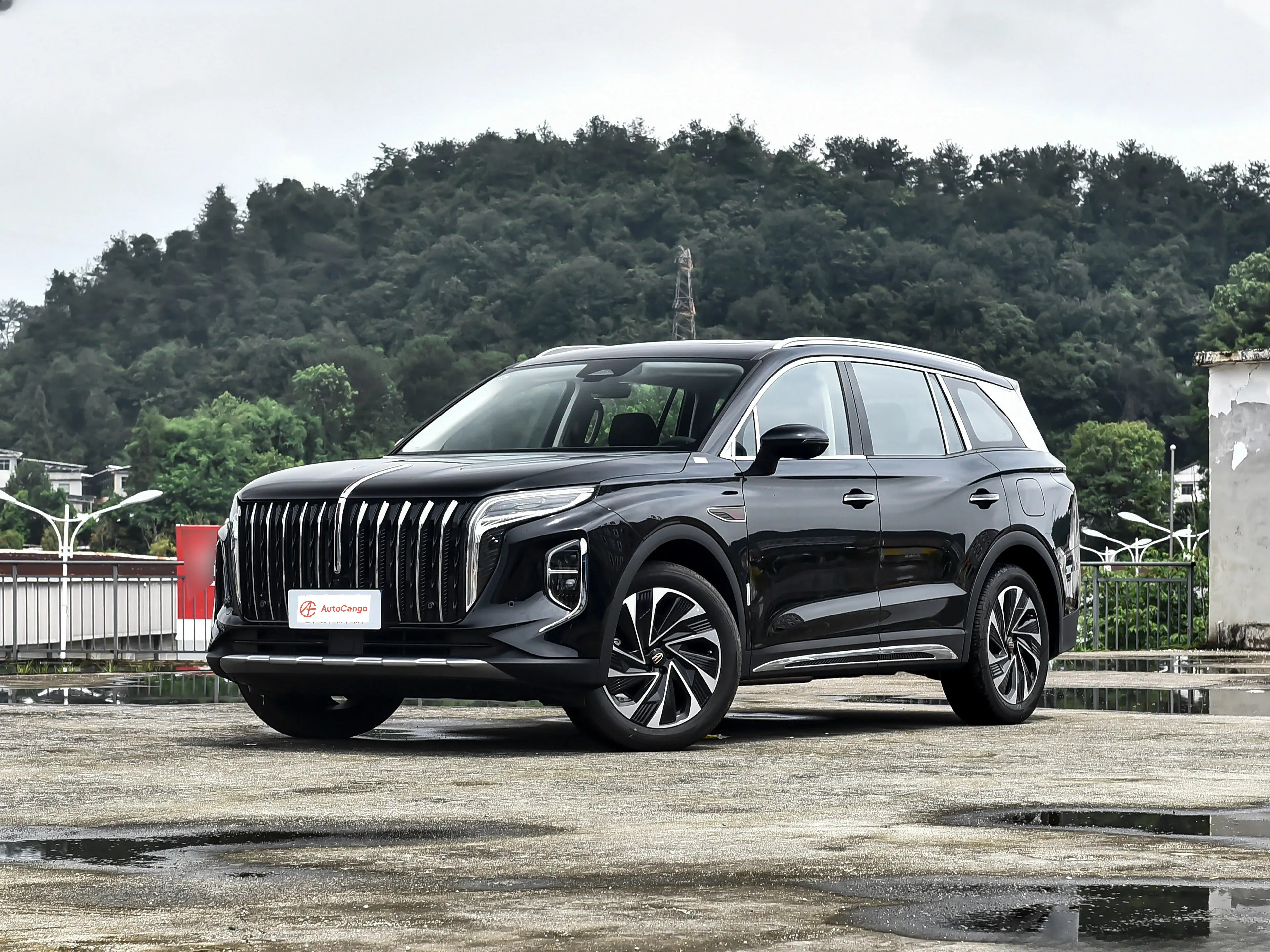 2025 HongQi HS7 2.0T 163HP L4 1DHT PHEV MSRP 290800 配置详情 | AutoCango 多语言车型库