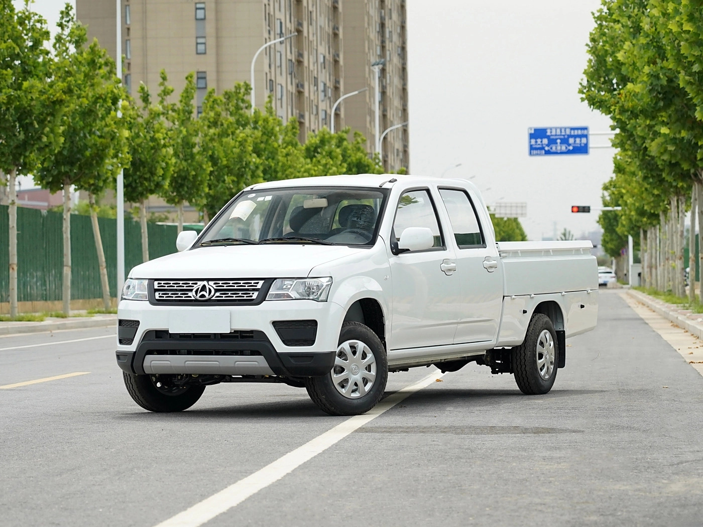 2019 ChangAn Kaicene ShenQi F30 1.5L 116HP L4 5MT MSRP 57100 Specs and ...