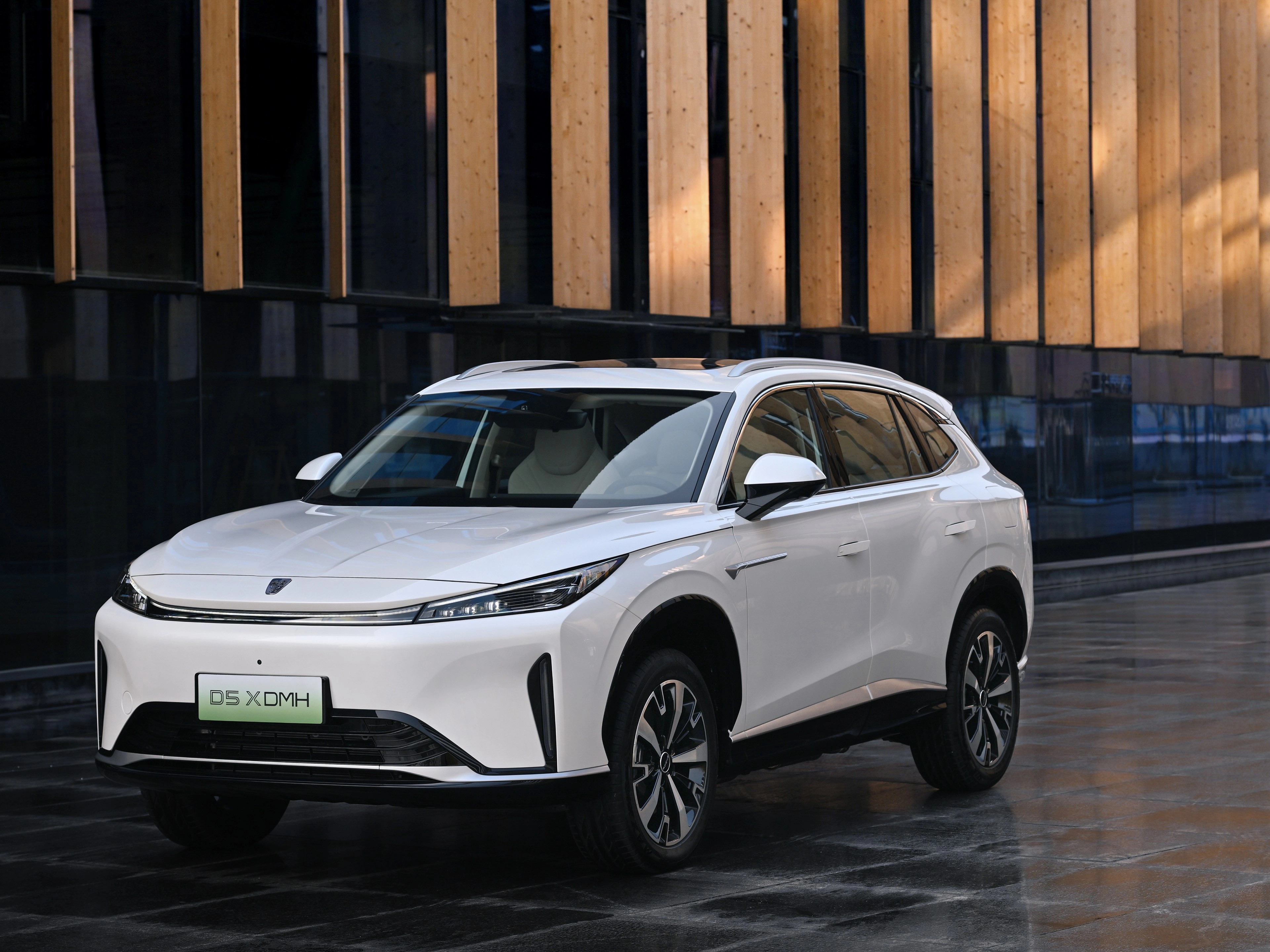 2024 Roewe D5X DMH 1.5T 150HP L4 2DHT PHEV 21.4KWH MSRP 119800 Specs and Details | AutoCango ...