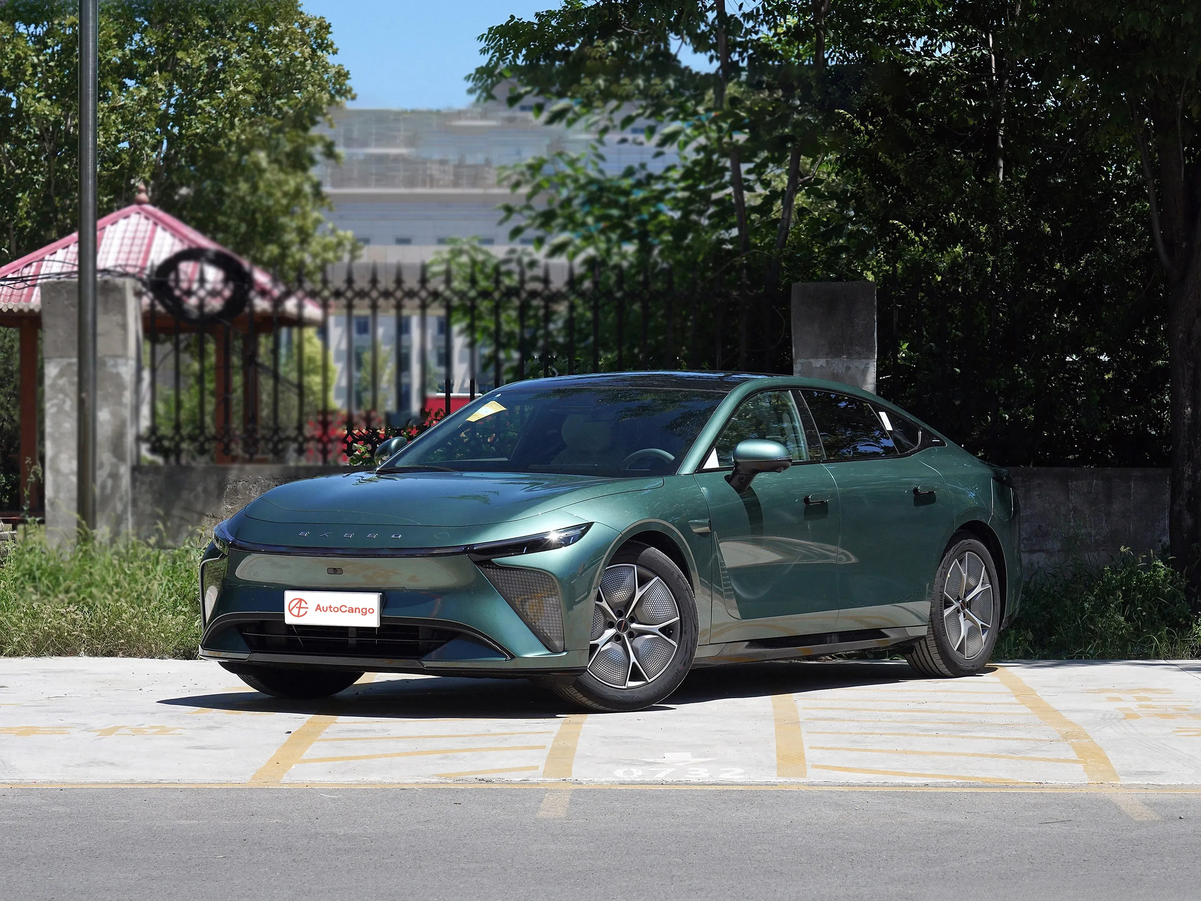 2025 Exceed Sterra ES REEV 156HP REEV 34.7KWH MSRP 152800 Specs and ...