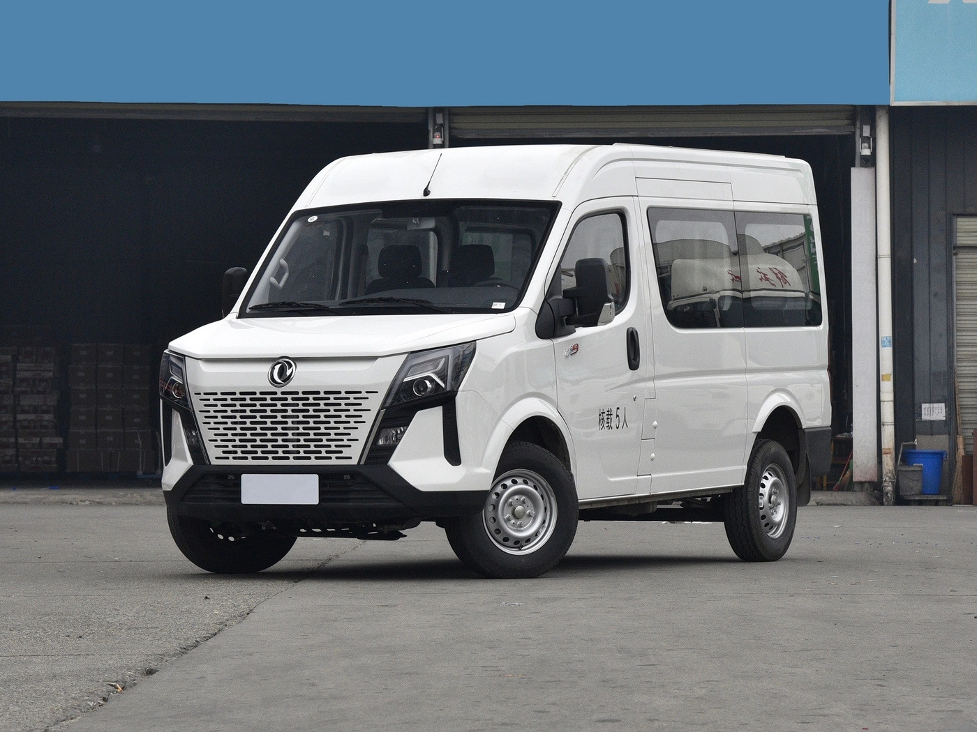 2015 DongFeng DFAC YuFeng 2.5T 136HP L4 6MT MSRP 150800 Specs and ...