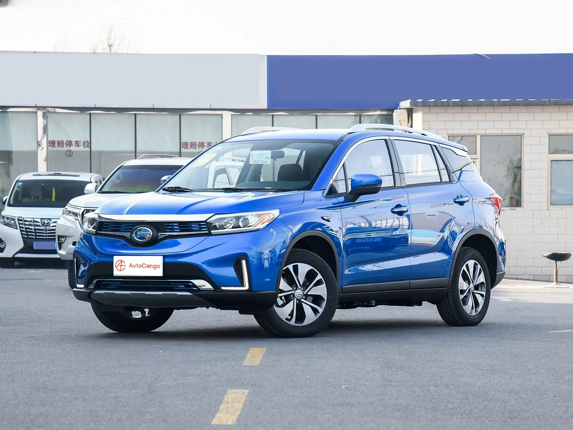 2018 GAC ix4 BEV 45.92KWH MSRP 224800 Specs and Details | AutoCango Multilingual Car Specs Library