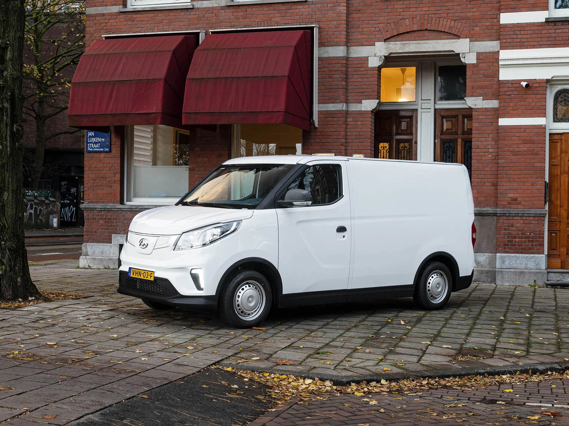 2019 MAXUS EV30 BEV 35KWH MSRP 136900 Specs and Details | AutoCango ...