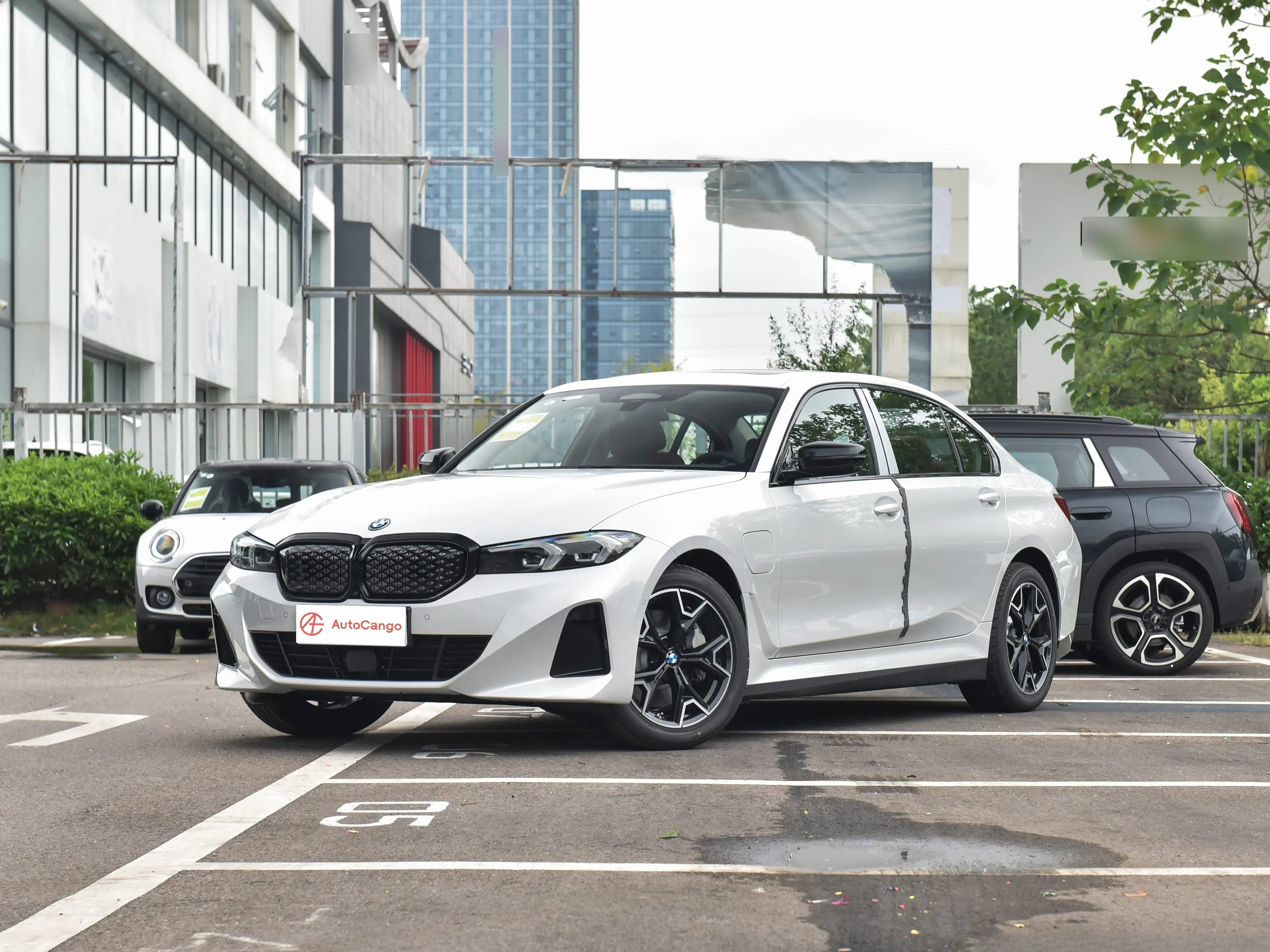 2025 BMW i3 BEV MSRP 359900 Specs and Details | AutoCango Multilingual ...