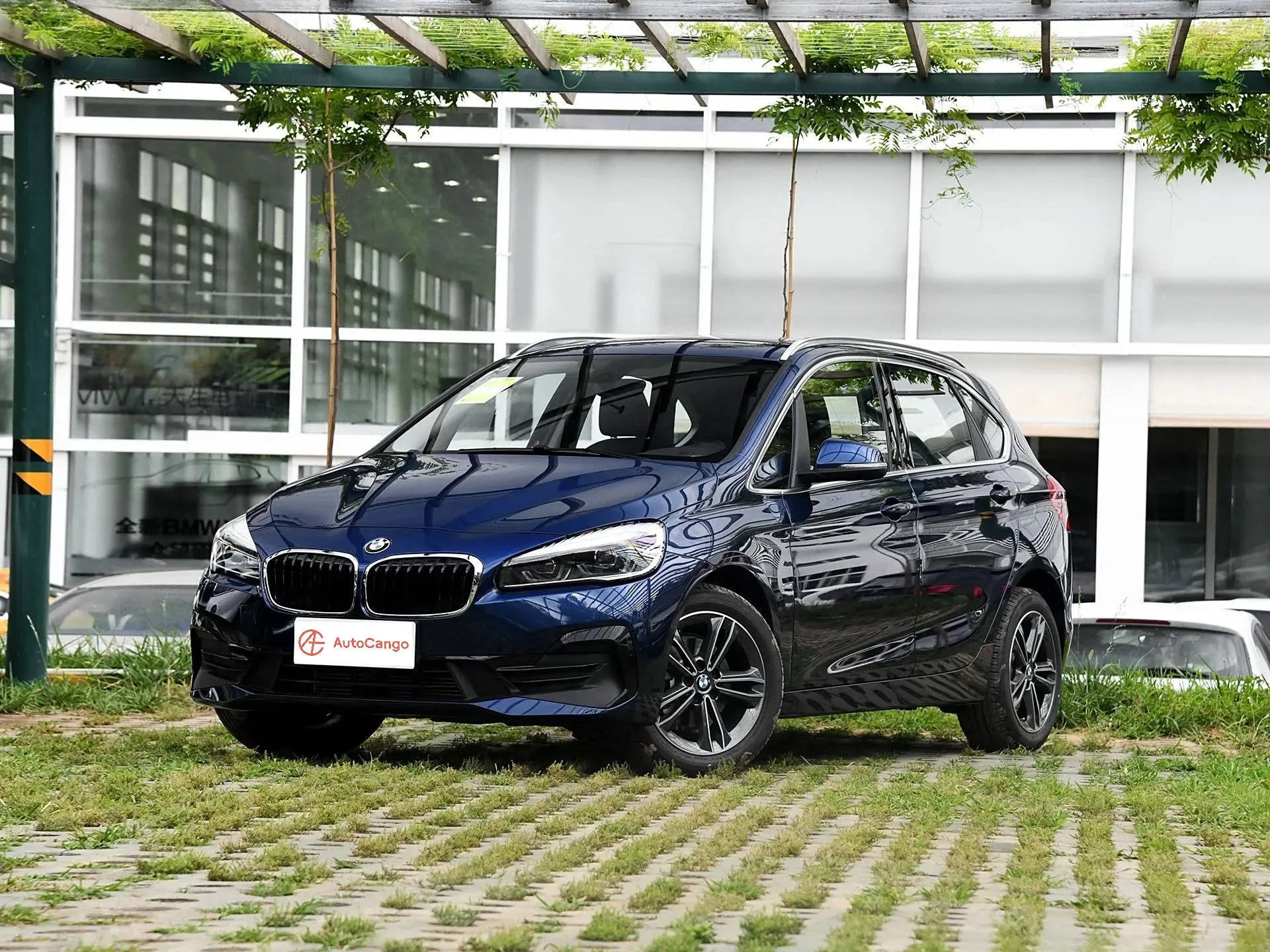 2016 BMW 2 Series Wagon 2.0T 192HP L4 8AT MSRP 329800 Specs and Details ...