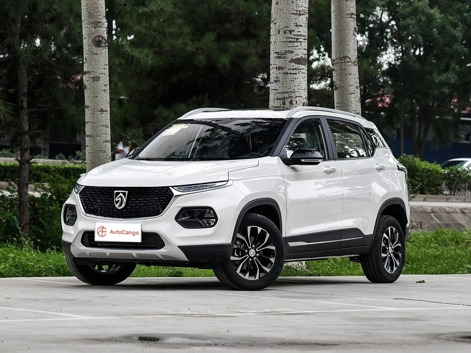 2017 BaoJun 510 1.5L 112HP L4 5AMT MSRP 68800 Specs and Details | AutoCango Multilingual Car ...
