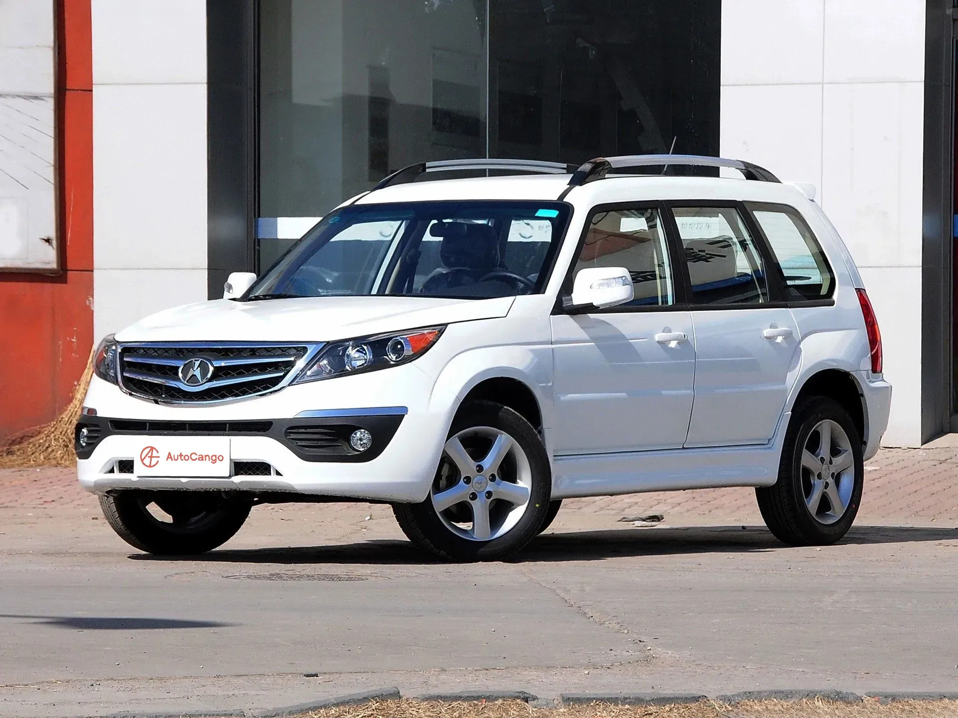 2014 Yema F12 1.5L 95HP L4 5MT MSRP 49800 Specs and Details | AutoCango ...