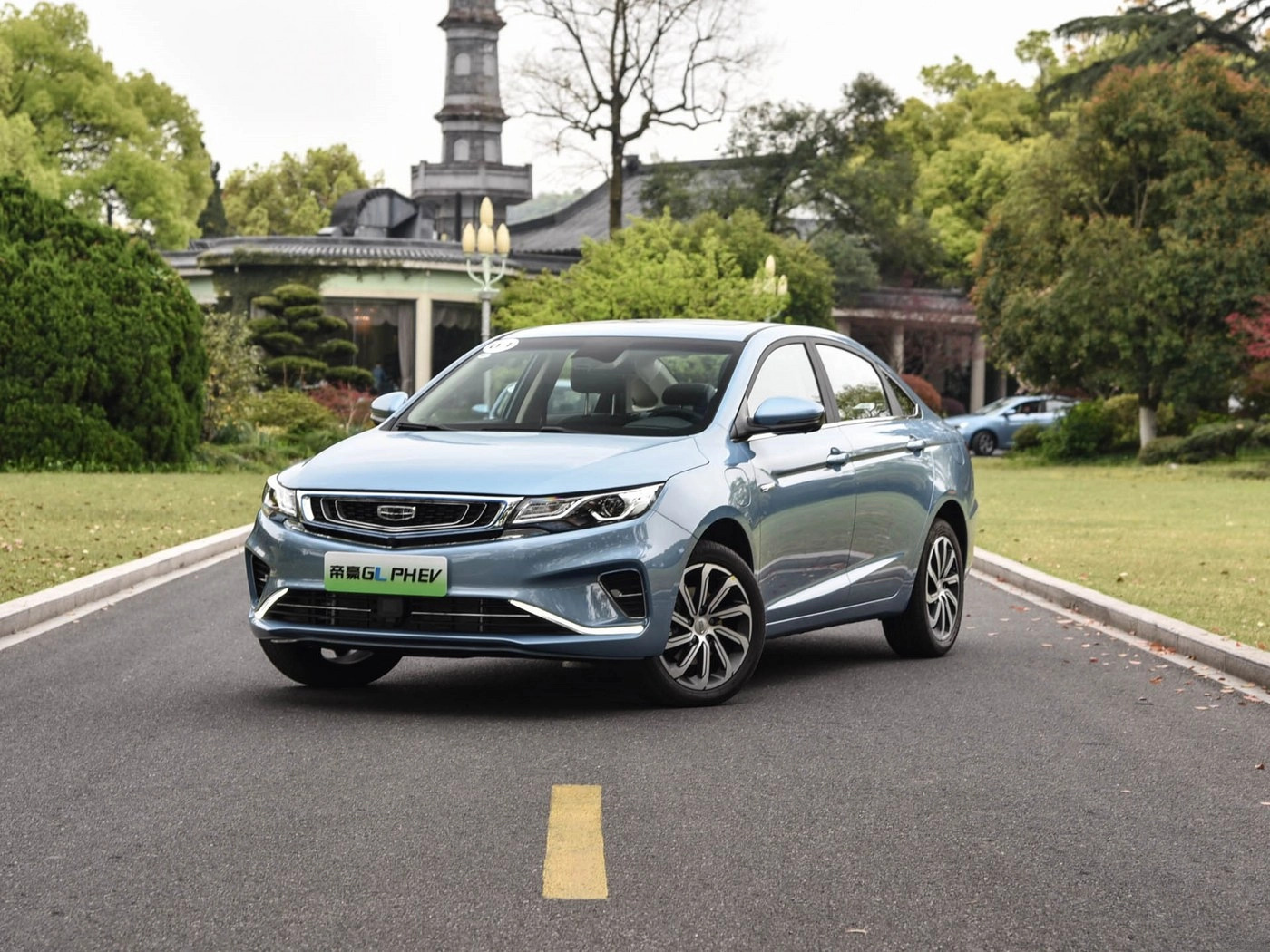 2019 Geely Emgrand GL 1.5T 177HP L3 7DCT PHEV 11.3KWH MSRP 152800 Specs ...