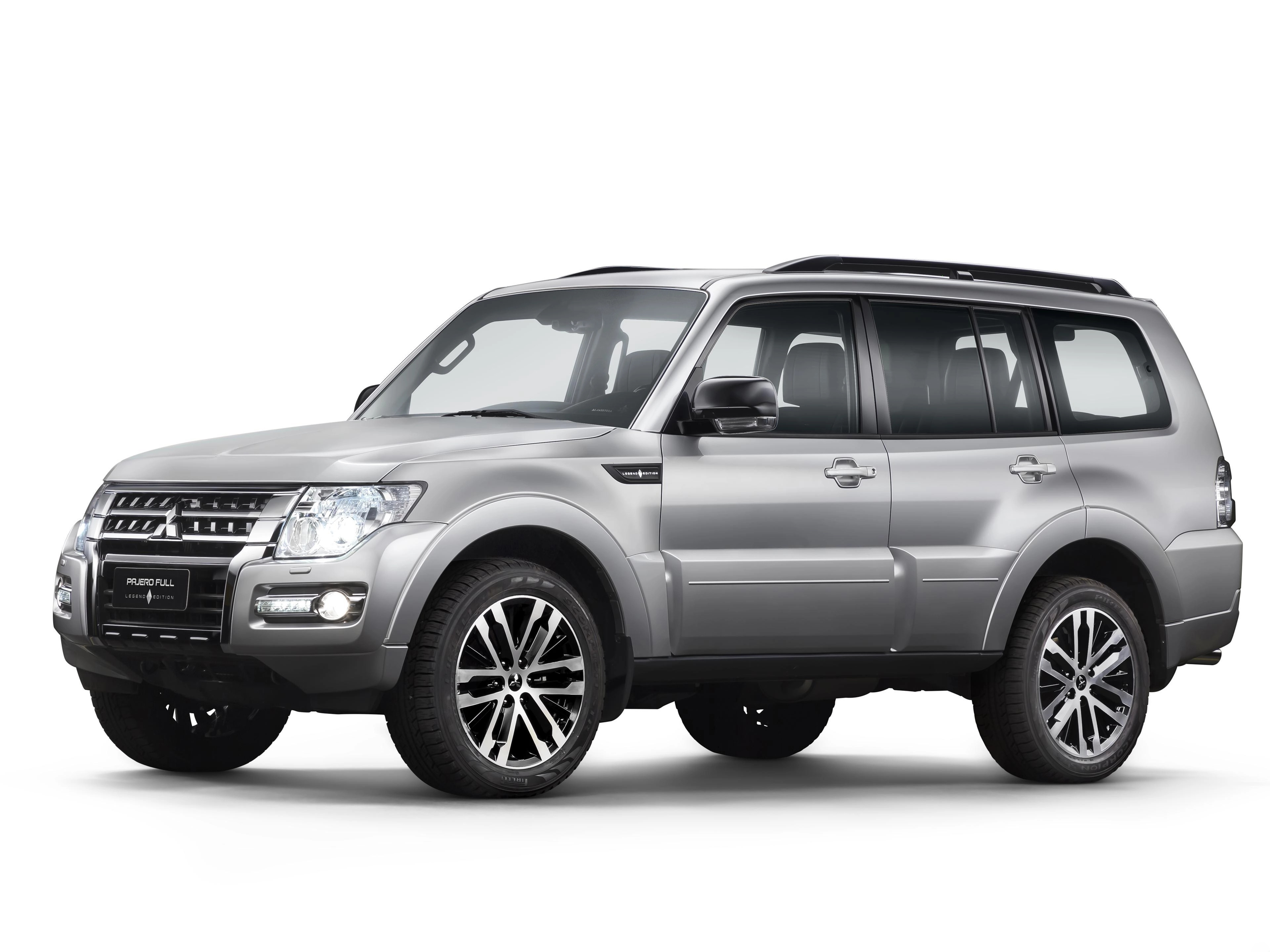 2010 Mitsubishi Pajero 3.0L 177HP V6 5AT MSRP 408000 Specs and Details ...