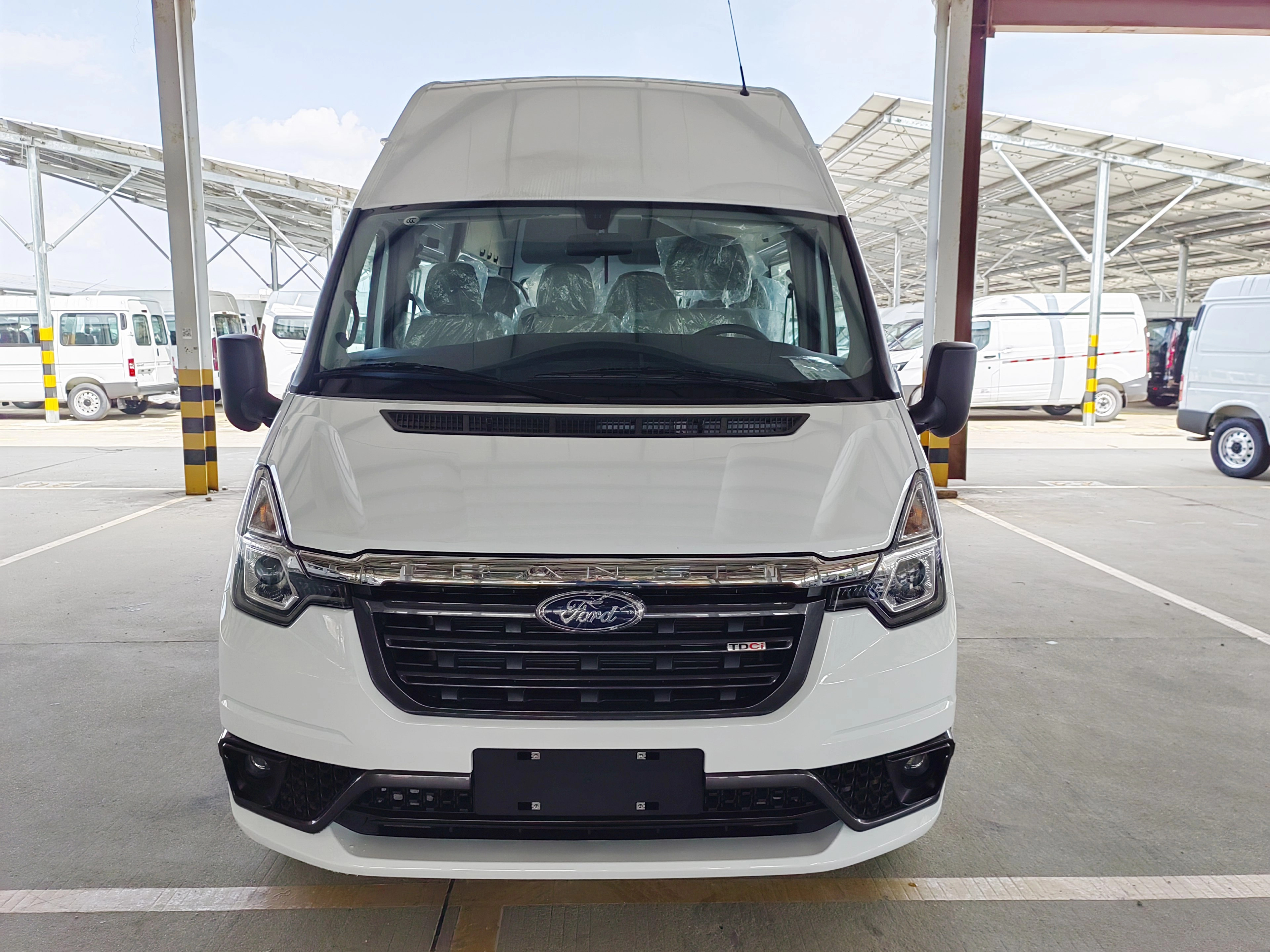 2022 Ford New Era Transit 2.2T 140HP L4 6MT MSRP 200300 Specs and ...
