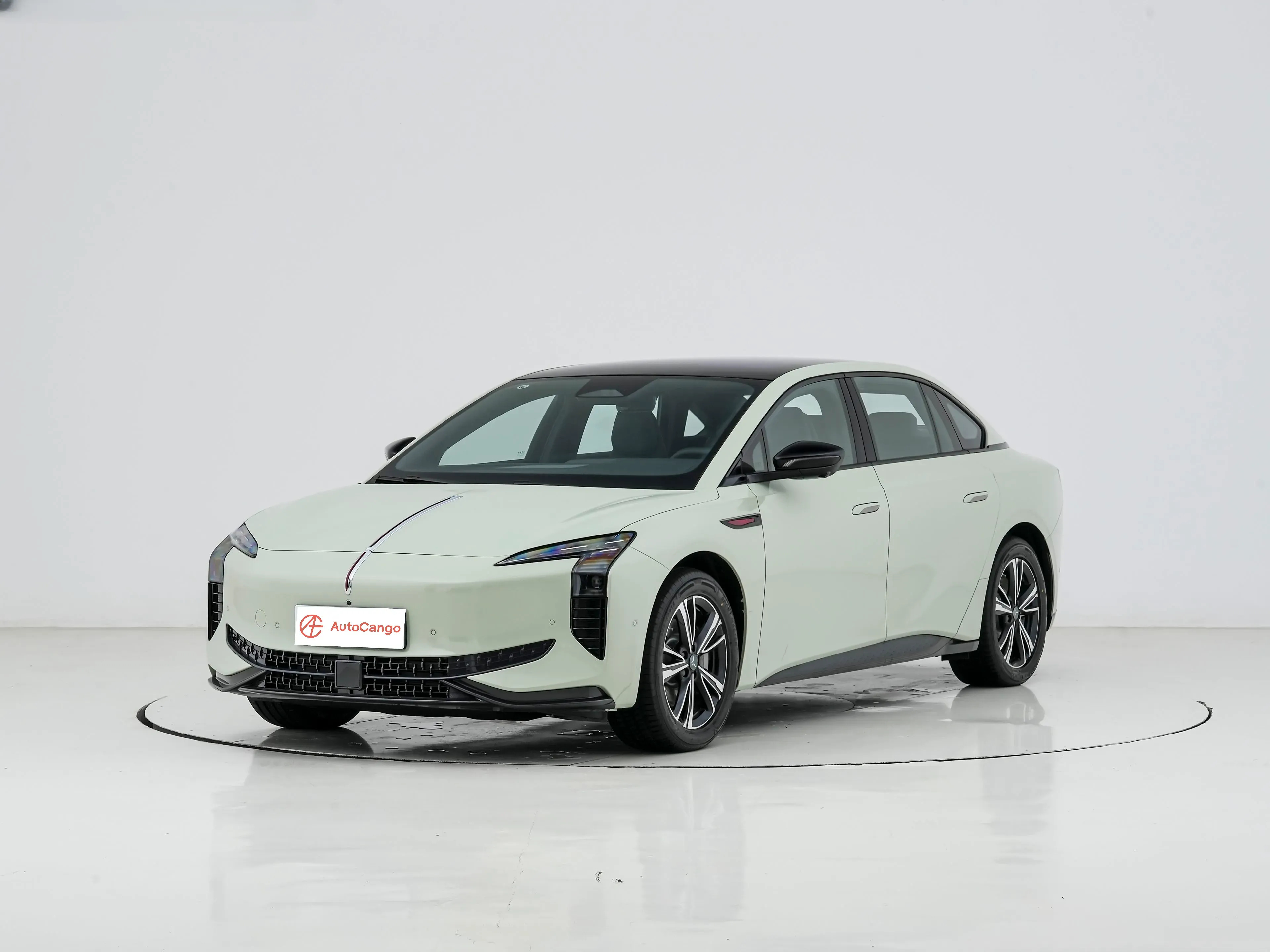 2024 HongQi EH7 BEV 85KWH MSRP 239800 Specs and Details | AutoCango Multilingual Car Specs Library