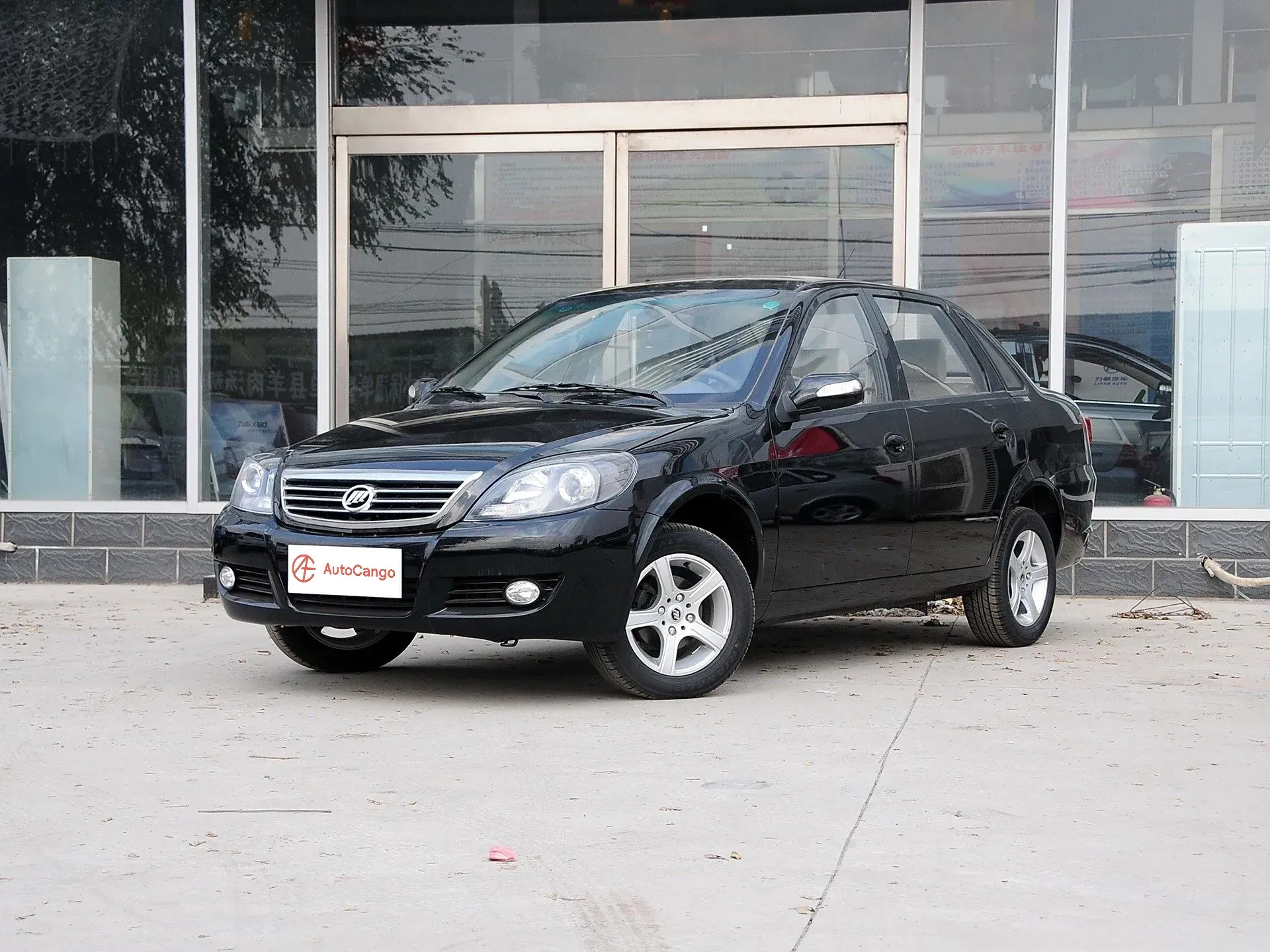 2007 LiFan 520 1.3L 88HP L4 5MT MSRP 55680 Specs and Details ...