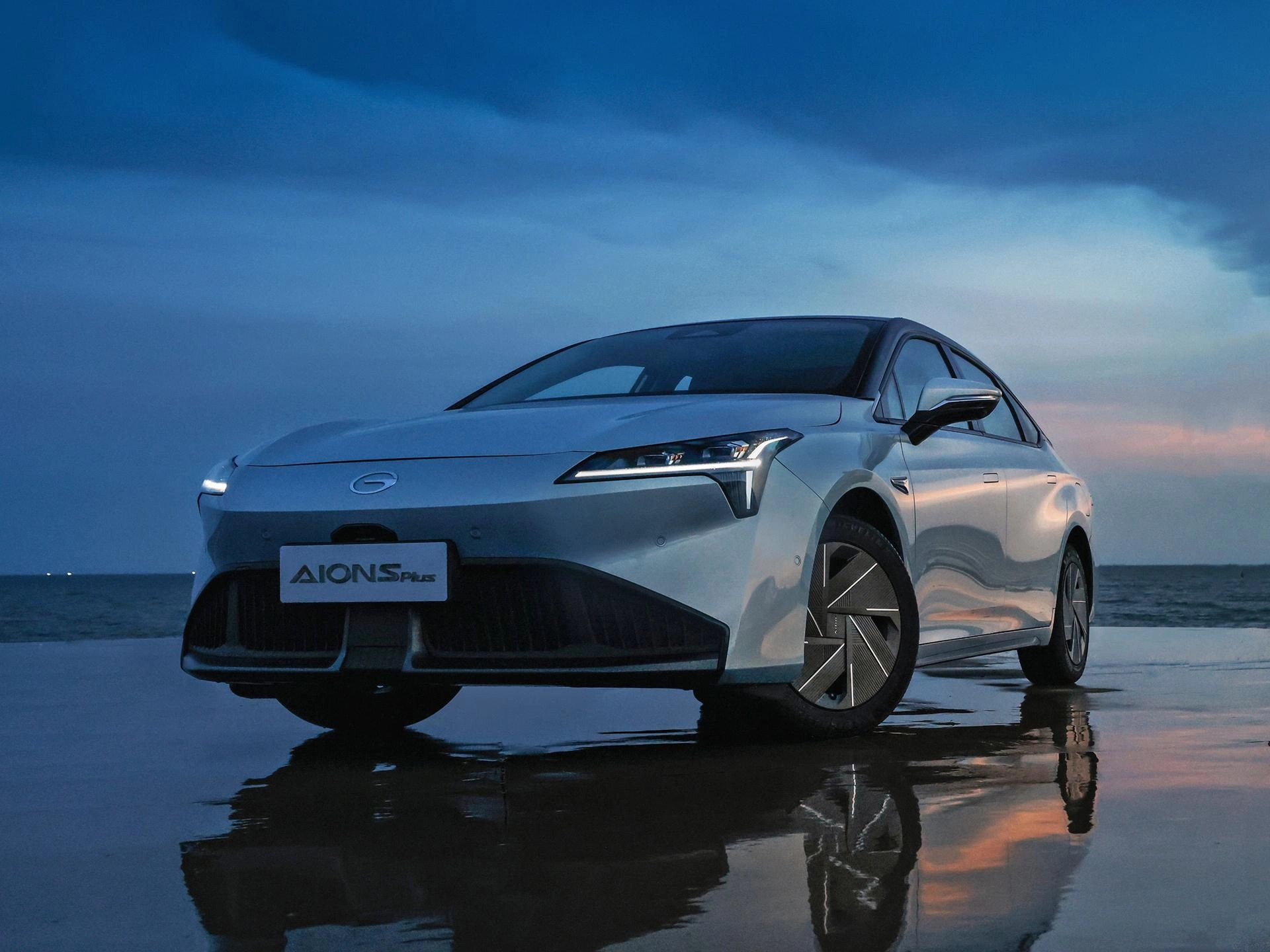 Especificaciones y Detalles de Aion S Plus 2021 Aion S Plus BEV 50.6KWH MSRP139600 | Biblioteca ...