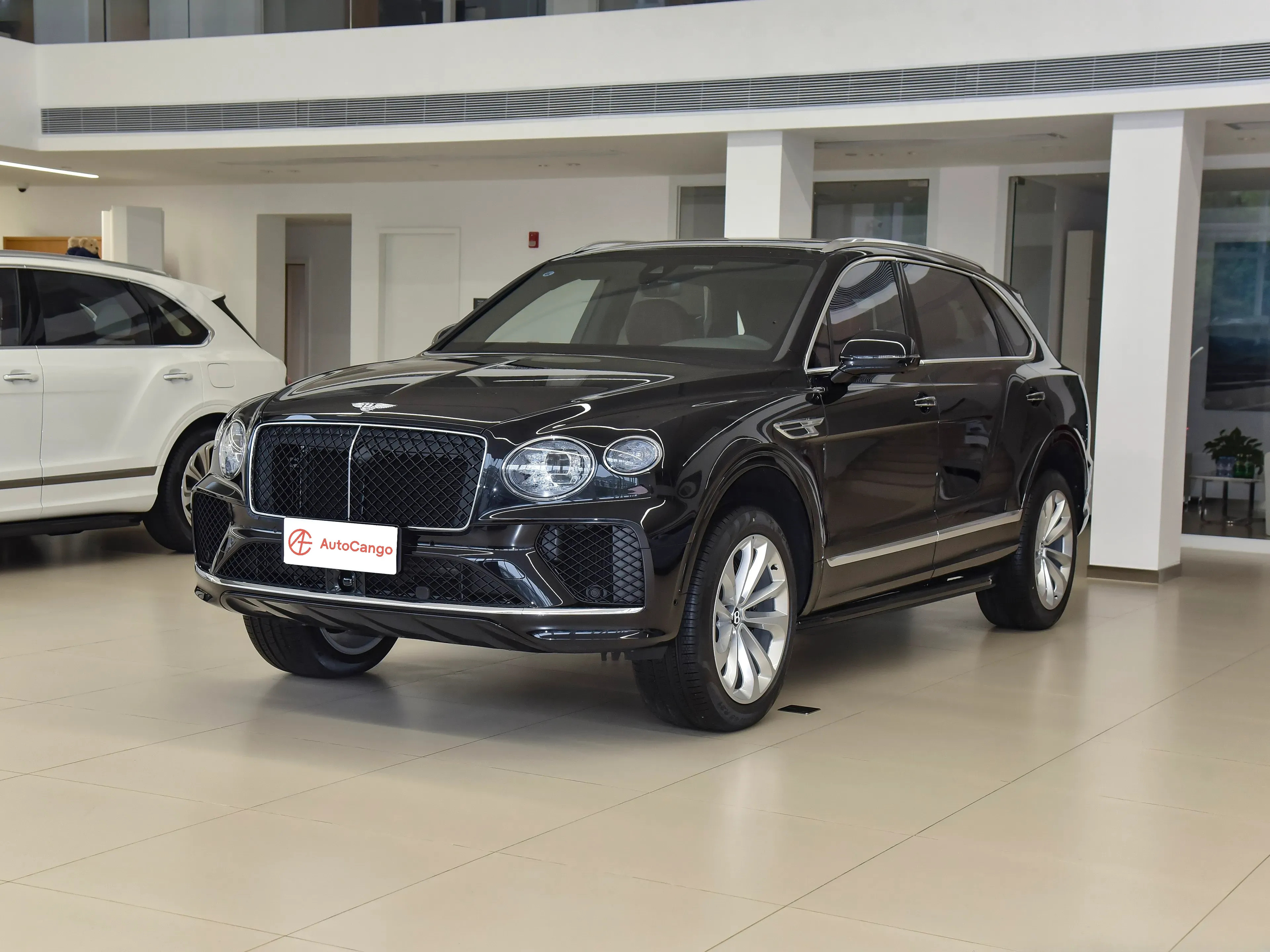 Bentley Bentayga 2024 Bentley Bentayga 4.0T 550HP V8 8AT MSRP3130000 مواصفات وتفاصيل | مكتبة ...