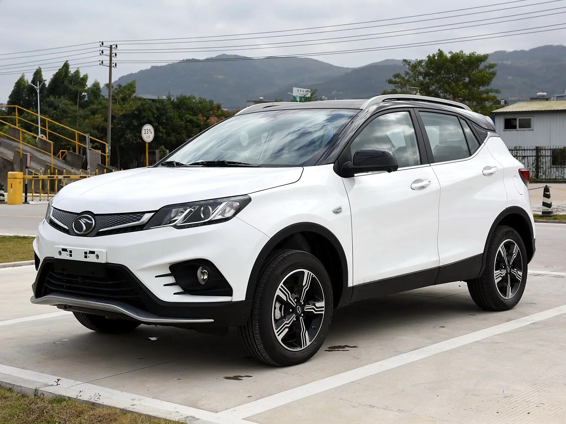 Especificaciones y Detalles de Soueast DX3 2019 Soueast DX3 BEV 50.12KWH MSRP191500 | Biblioteca ...