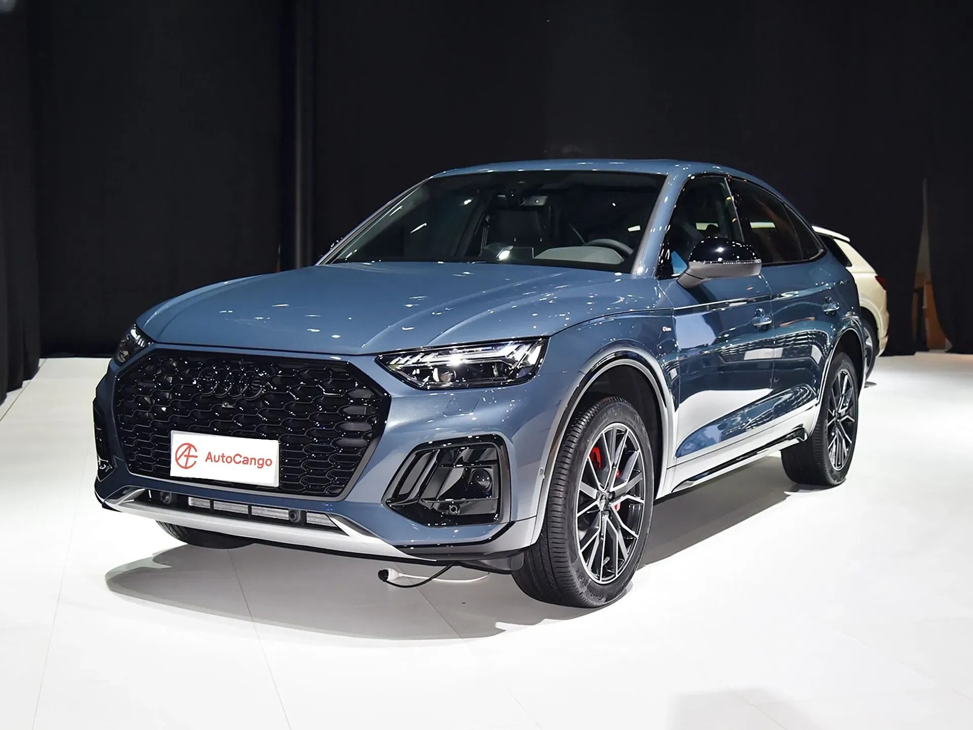 Especificaciones y Detalles de Audi Q5L Sportback 2025 Audi Q5L Sportback 2.0T 245HP L4 7DCT ...