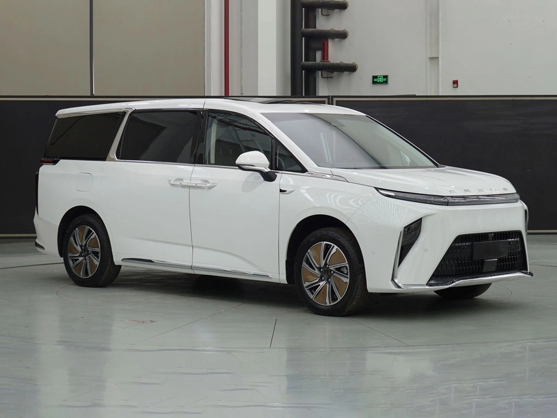 2024 MAXUS DaJia 9 1.5T 150HP L4 1DHT PHEV 24.7KWH MSRP 349900 Specs ...