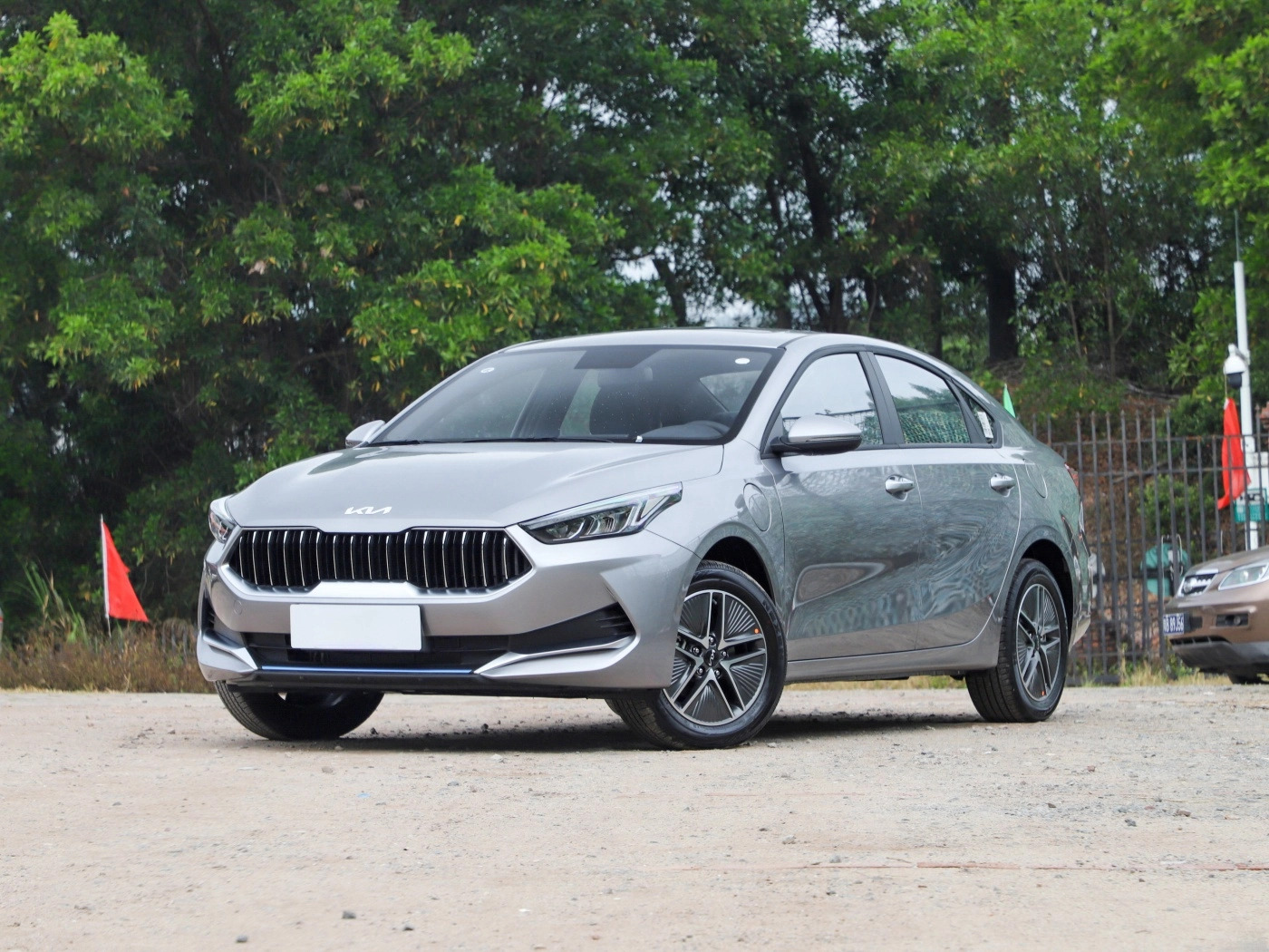2019 Kia K3 1.6L 105HP L4 6DCT PHEV 12.9KWH MSRP 209800 Specs and Details | AutoCango ...