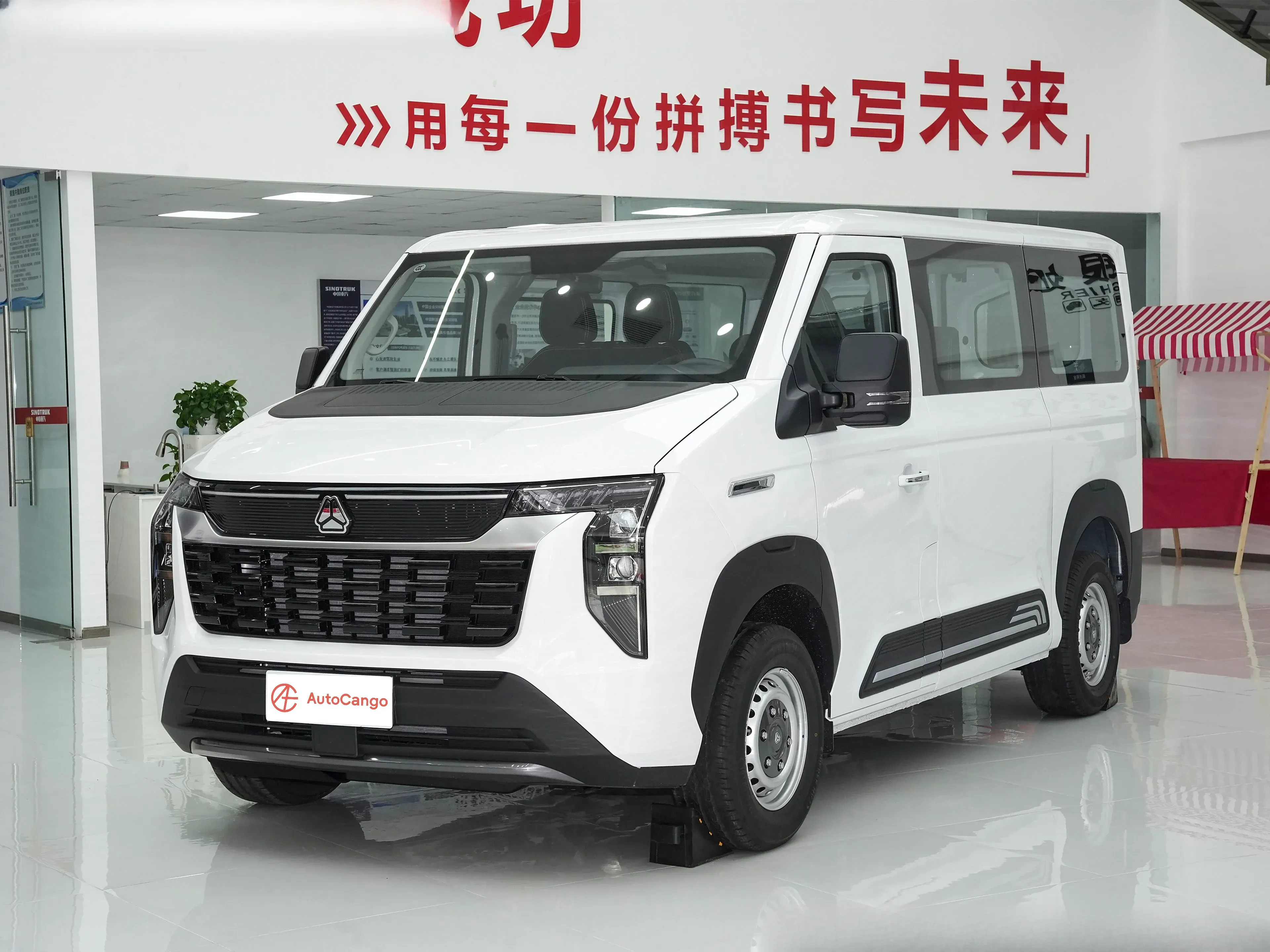 2024 SinoTruck VGV PioneerV 2.0T 156HP L4 8AT MSRP 148800 Specs and ...