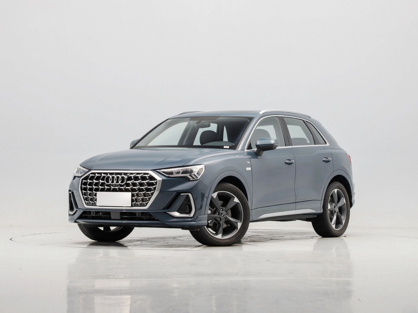 2018 Audi Q3 2.0T 180HP L4 7DCT MSRP 279800 Specs and Details | AutoCango Multilingual Car Specs ...