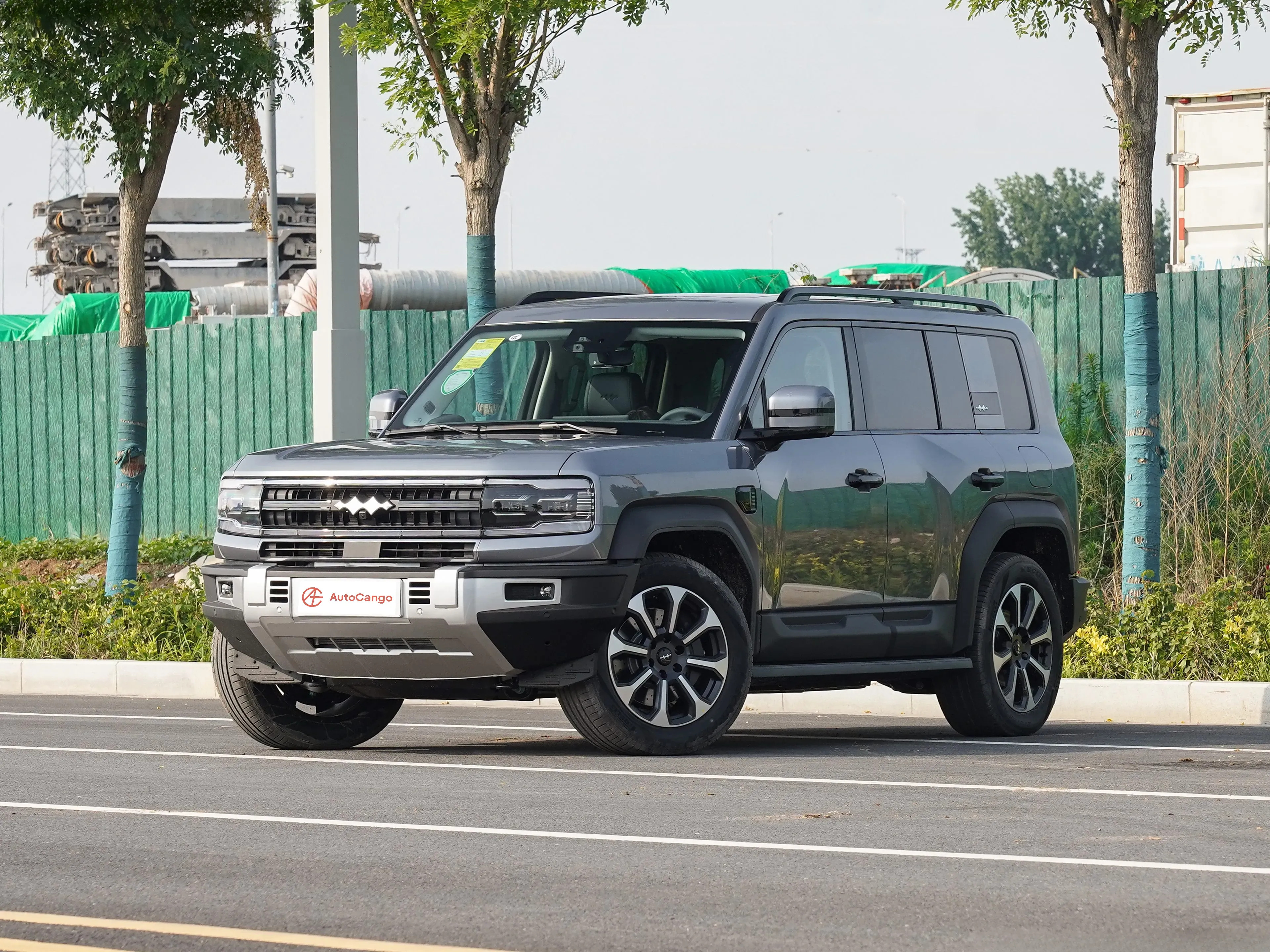 2025 FangChengBao Bao 5 1.5T 194HP L4 E-CVT PHEV 31.8KWH MSRP 239800 Specs and Details ...