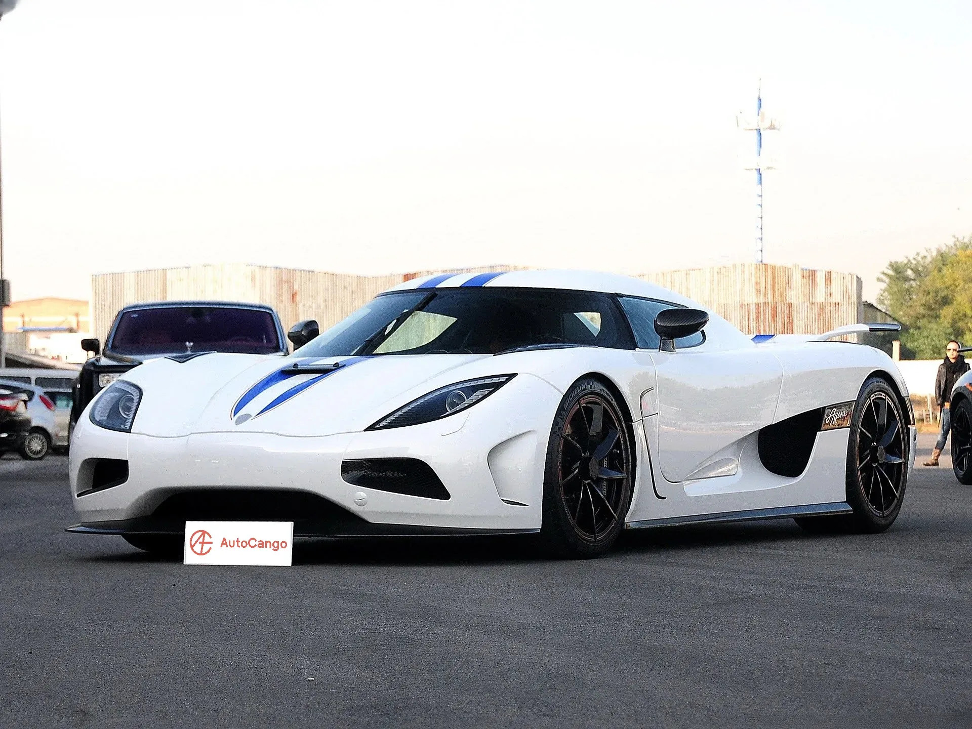 Koenigsegg Agera 2011 Koenigsegg Agera 5.0T 1156HP V8 7DCT MSRP26500000 ...