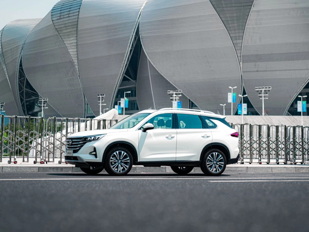 2014 GAC Trumpchi GS5 2.0L 147HP L4 5MT MSRP 139800 Specs and Details | AutoCango Multilingual ...