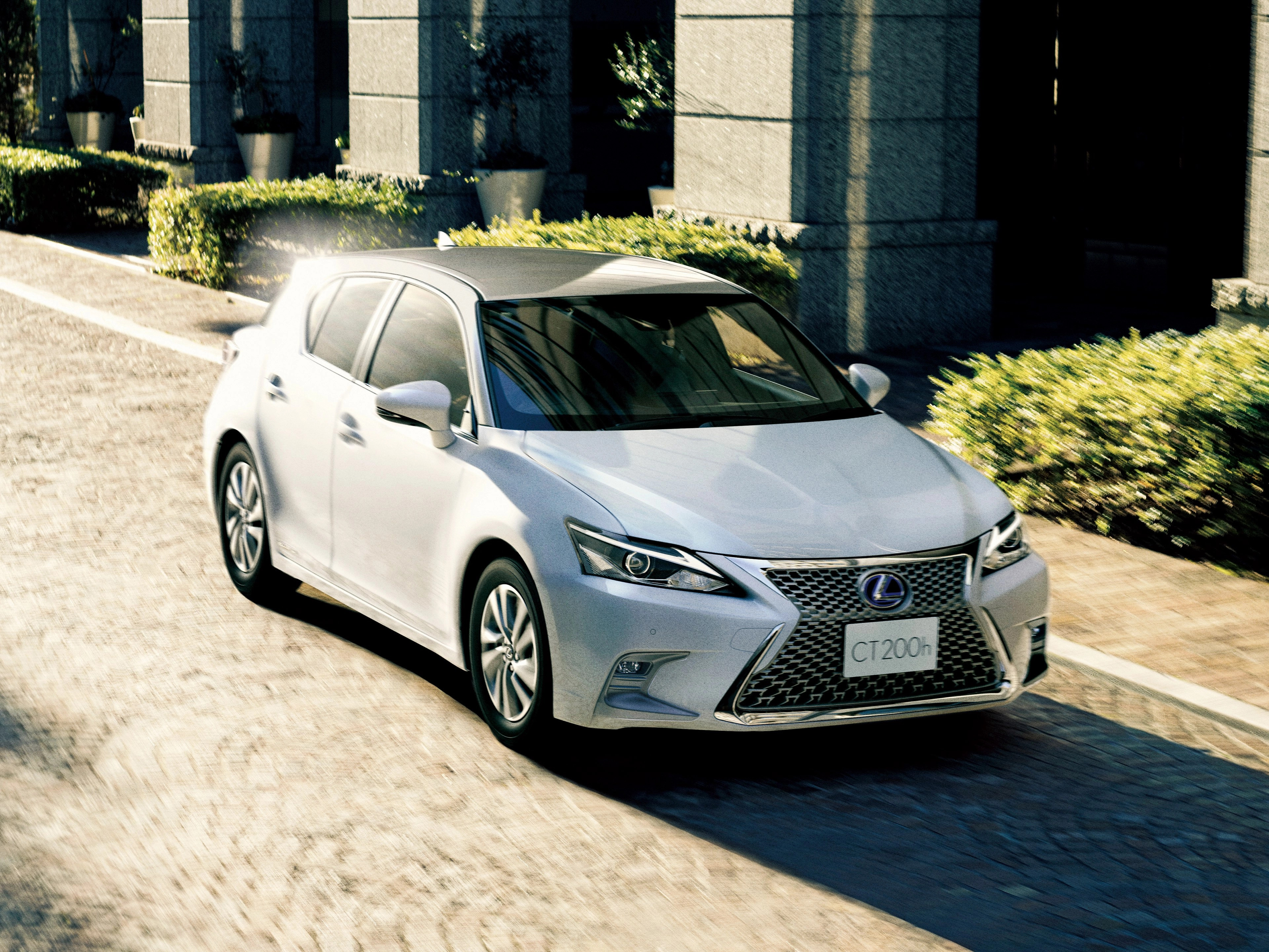 2013 Lexus CT 1.8L 99HP L4 E-CVT Hybrid MSRP 416000 Specs and Details ...