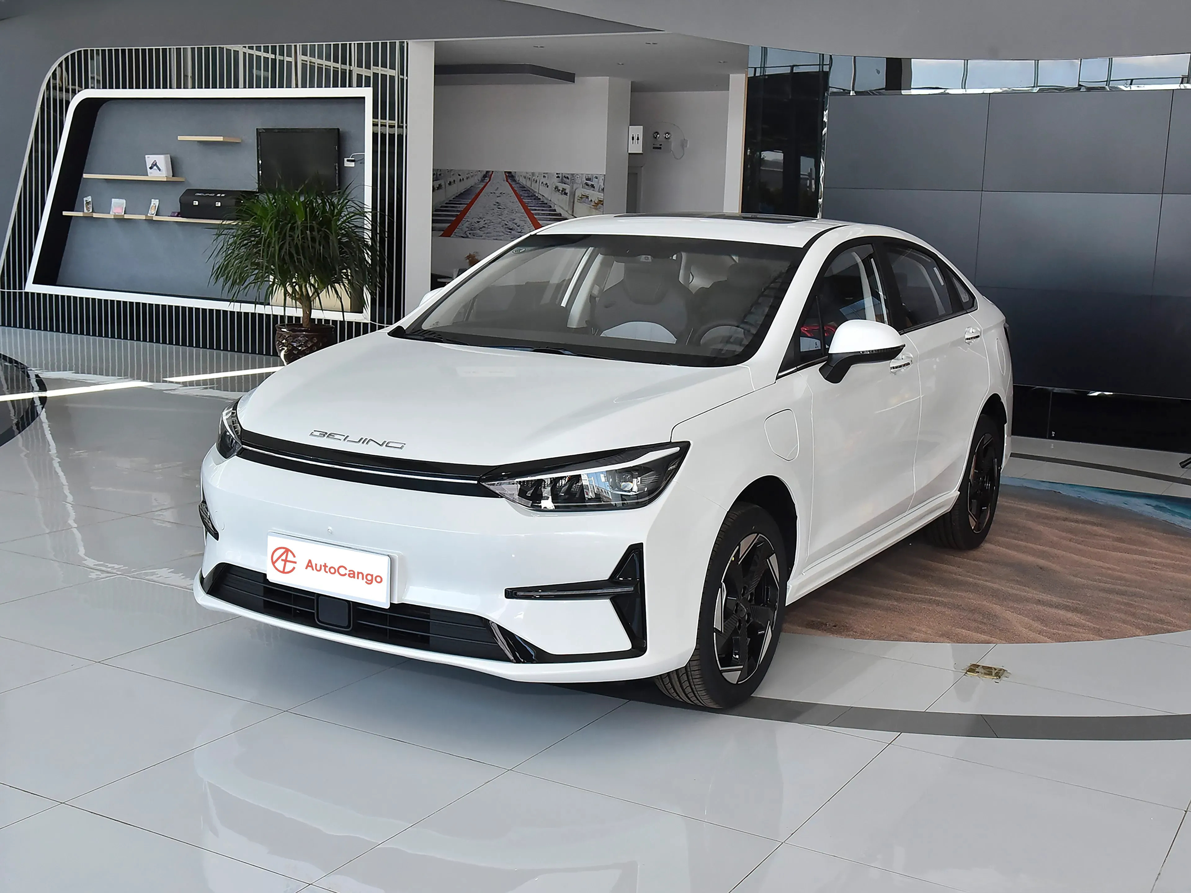 2022 BeiJing Auto EU5 Plus BEV 49.6KWH MSRP 155900 Specs and Details ...
