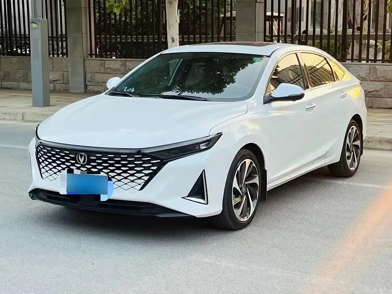 Used 2023 ChangAn Raeton Plus for Export from China ACU5301925 | AutoCango