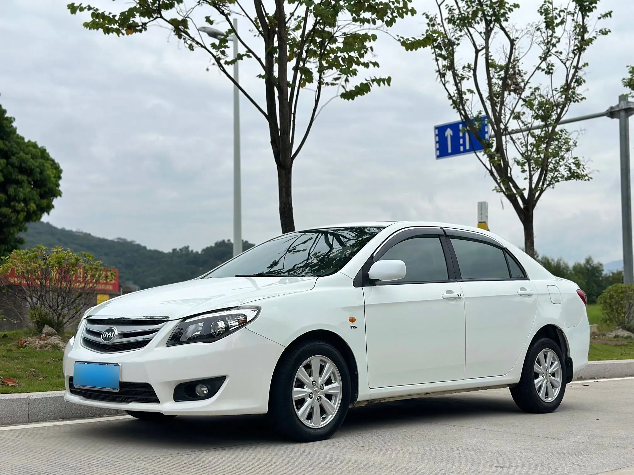 Used 2013 BYD L3 for Export from China ACU5179039 | AutoCango