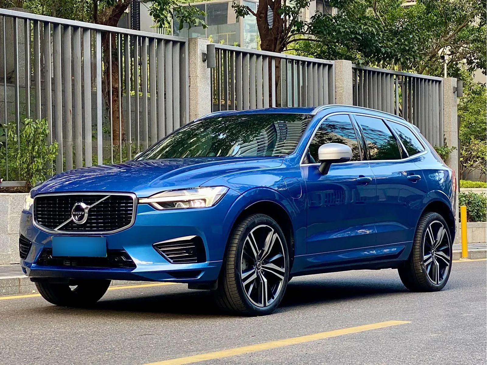 Used 2019 Volvo XC60 PHEV for Export from China ACU5358258 | AutoCango